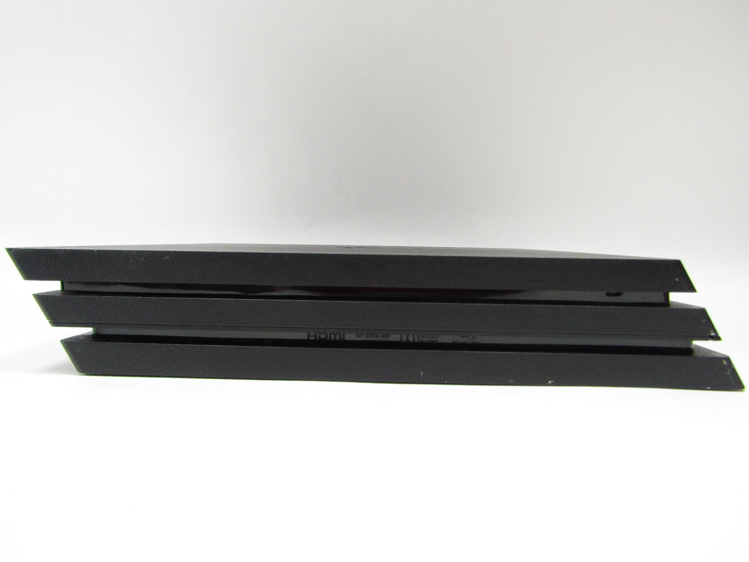 Sony PlayStation 4 Pro CUH-7215B 1TB Video Game Console 8197