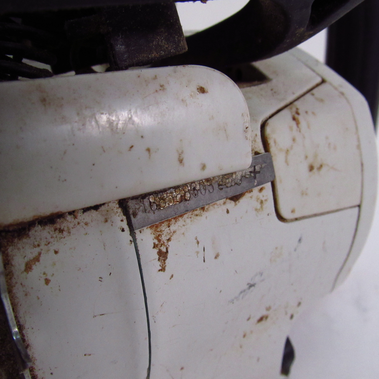 STIHL MS201TC Gas-Powered 14'' Chainsaw AS-IS REPAIR - Local Pick-Up Only