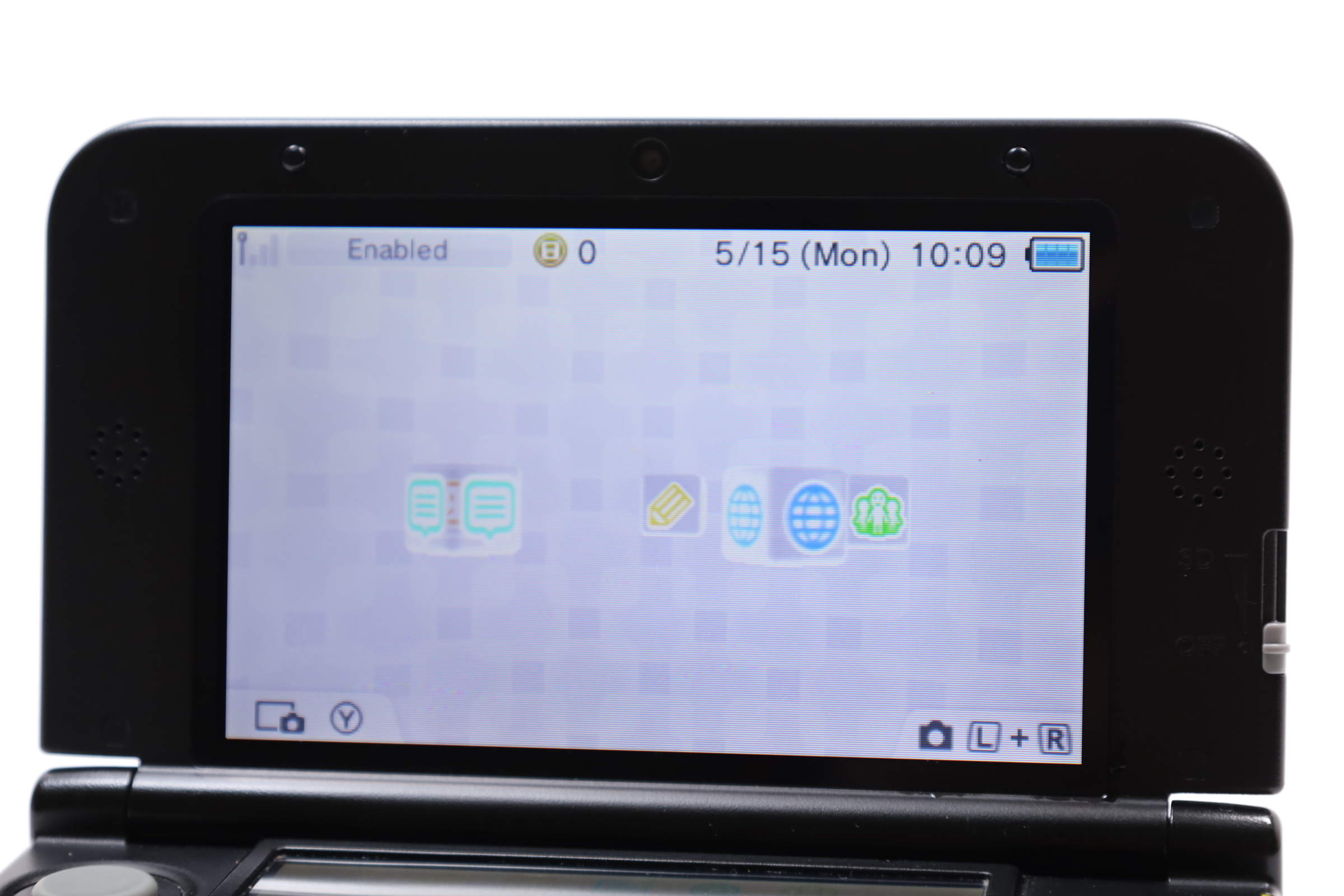 Nintendo 3DS XL SPR-001 3D Dual-Screen Handheld Game System - Blue