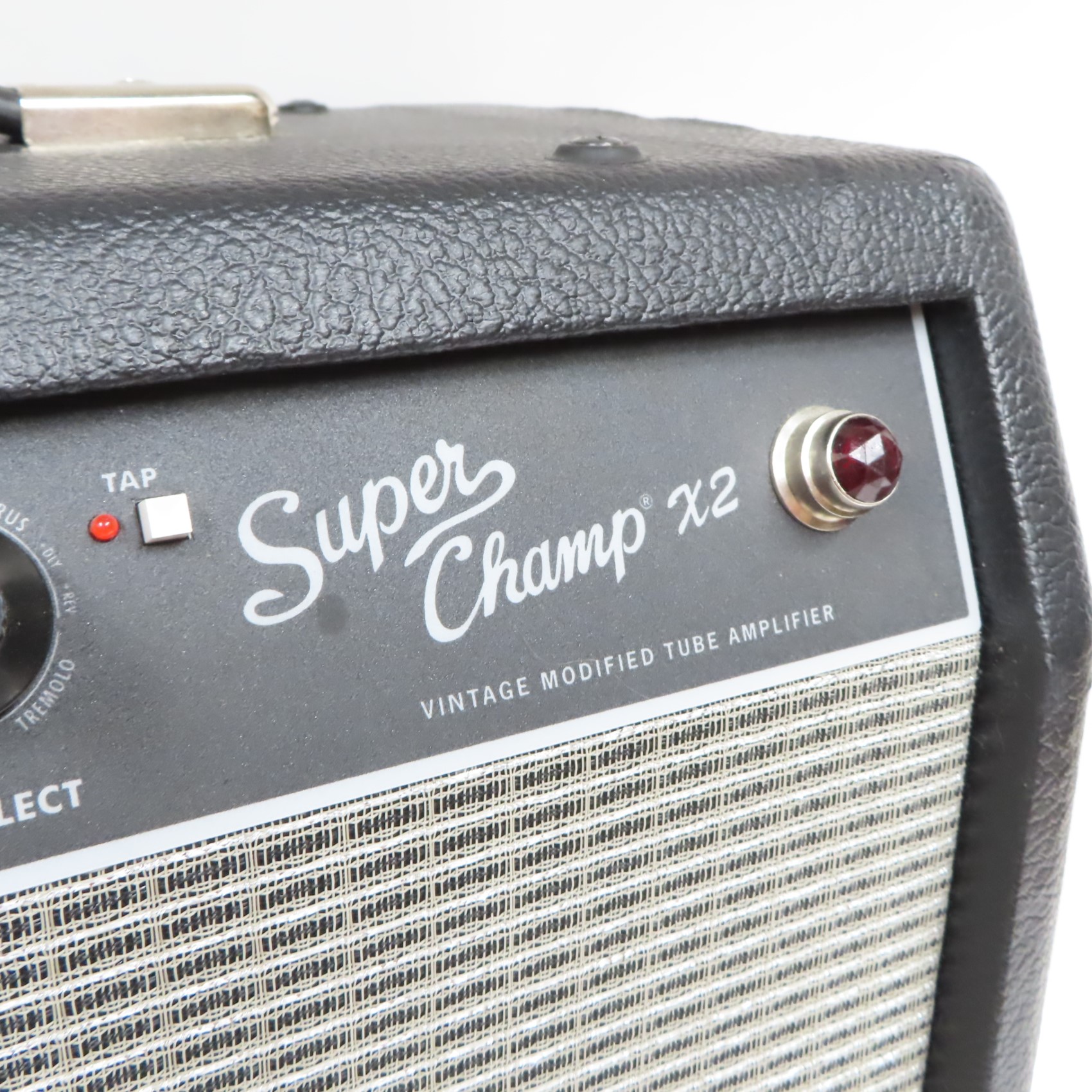 Fender Super Champ X2 2-Channel 15W RMS 1x10" Guitar Combo Amplifier