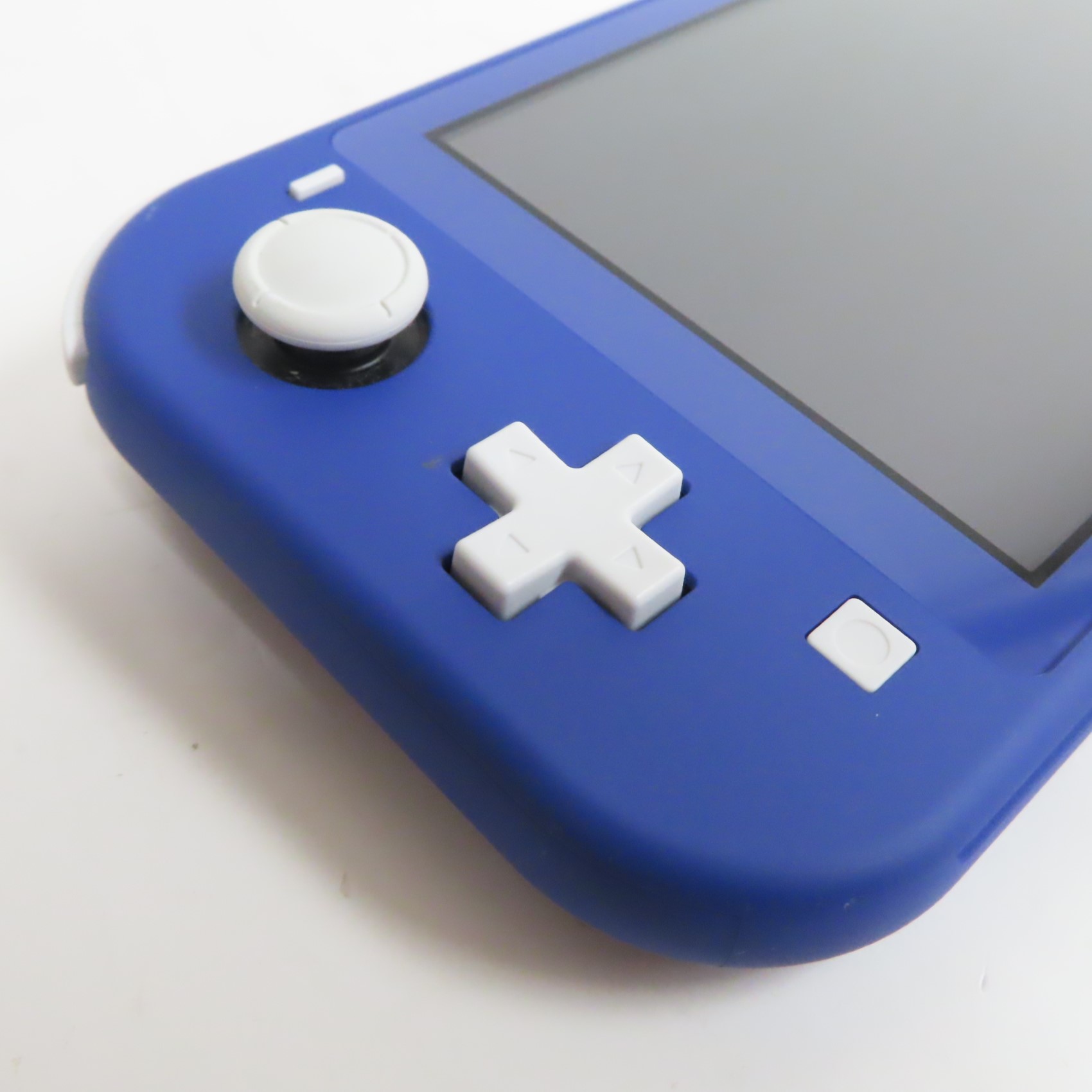 Nintendo HDH-001 Switch Lite 32GB Portable Video Game Console - Blue (9117)