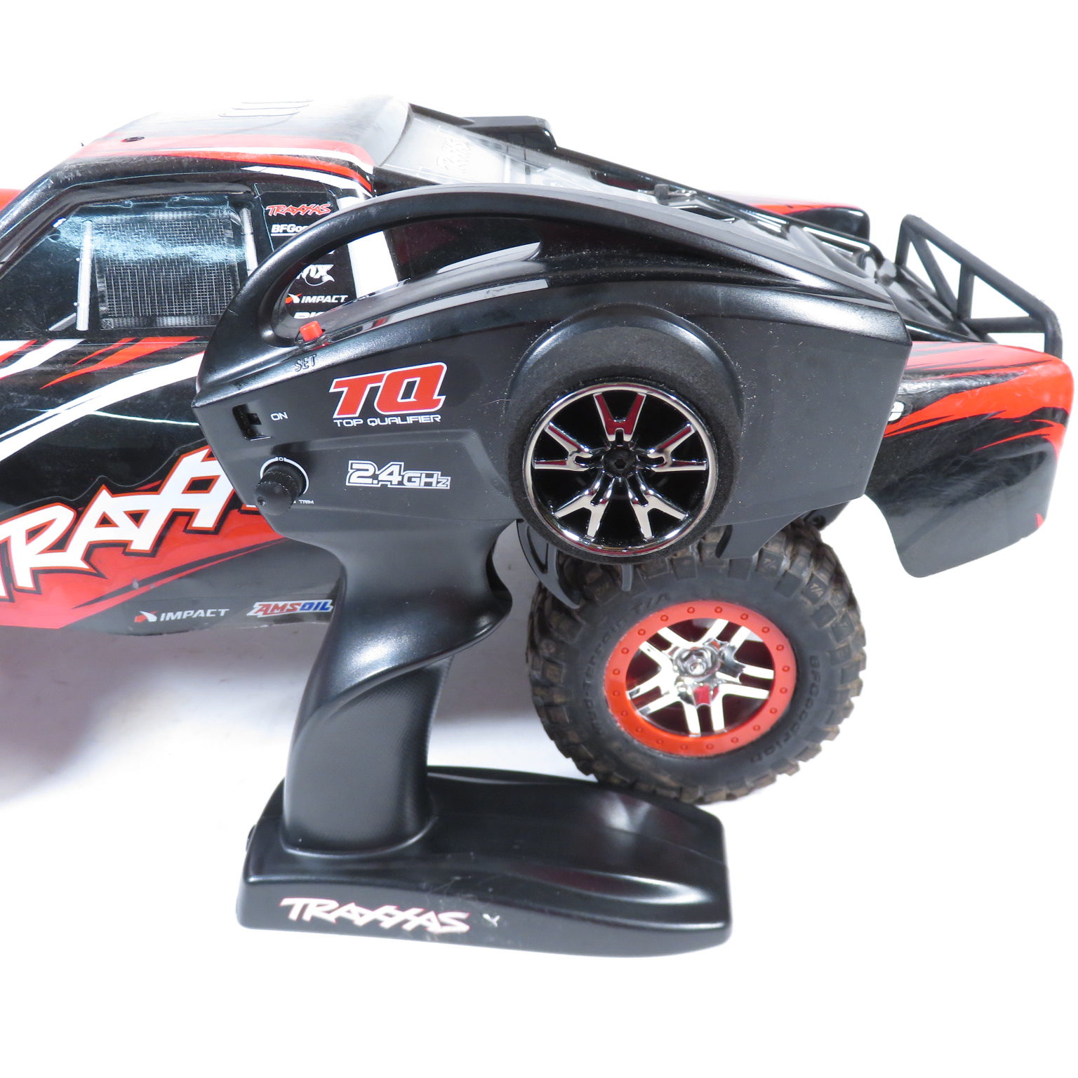 Traxxas Slash 2WD 1/10 Scale Remote Controlled Short Course Truck