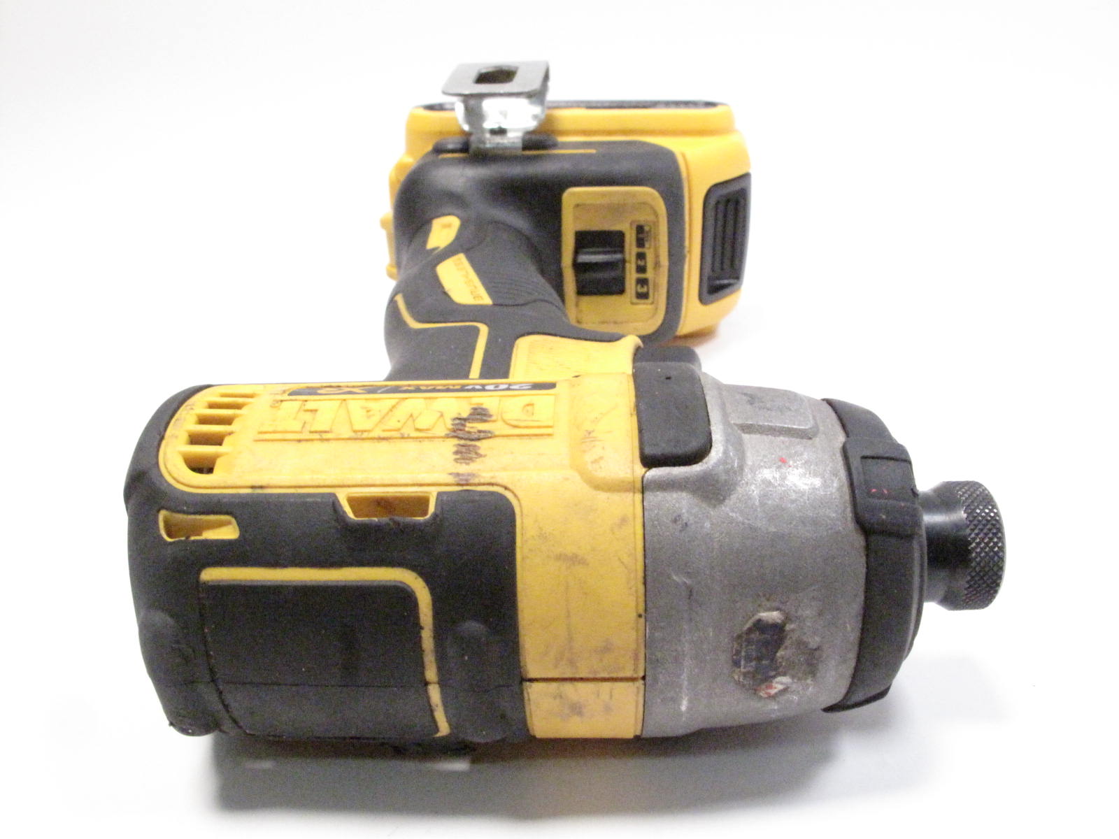 DeWalt DCF887 1/4" Impact Driver 20V Tool and Battery Only 7196