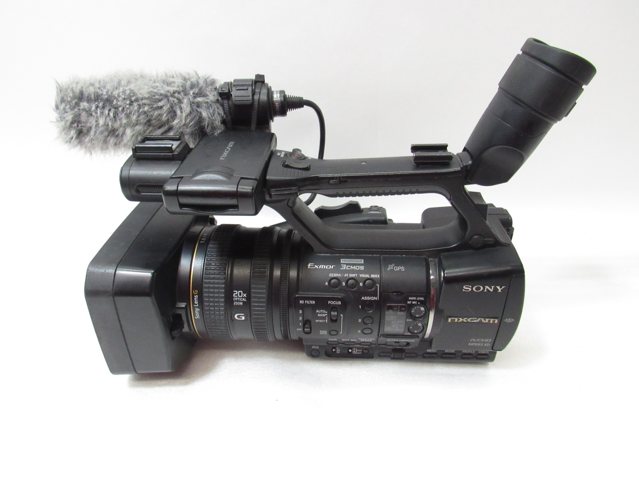 Sony HXR-NX5U Digital HD Video Camcorder 3.2" Screen