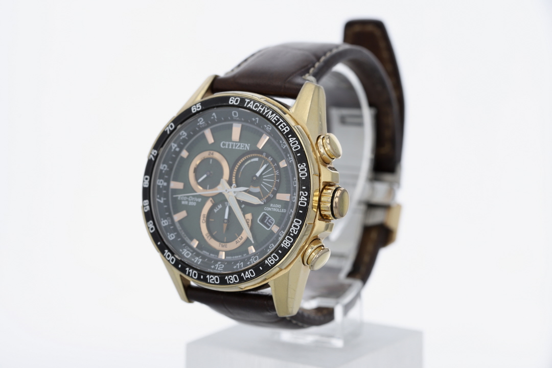 Citizen PCAT Green Dial World Time Chronograph Leather Strap Men's ...