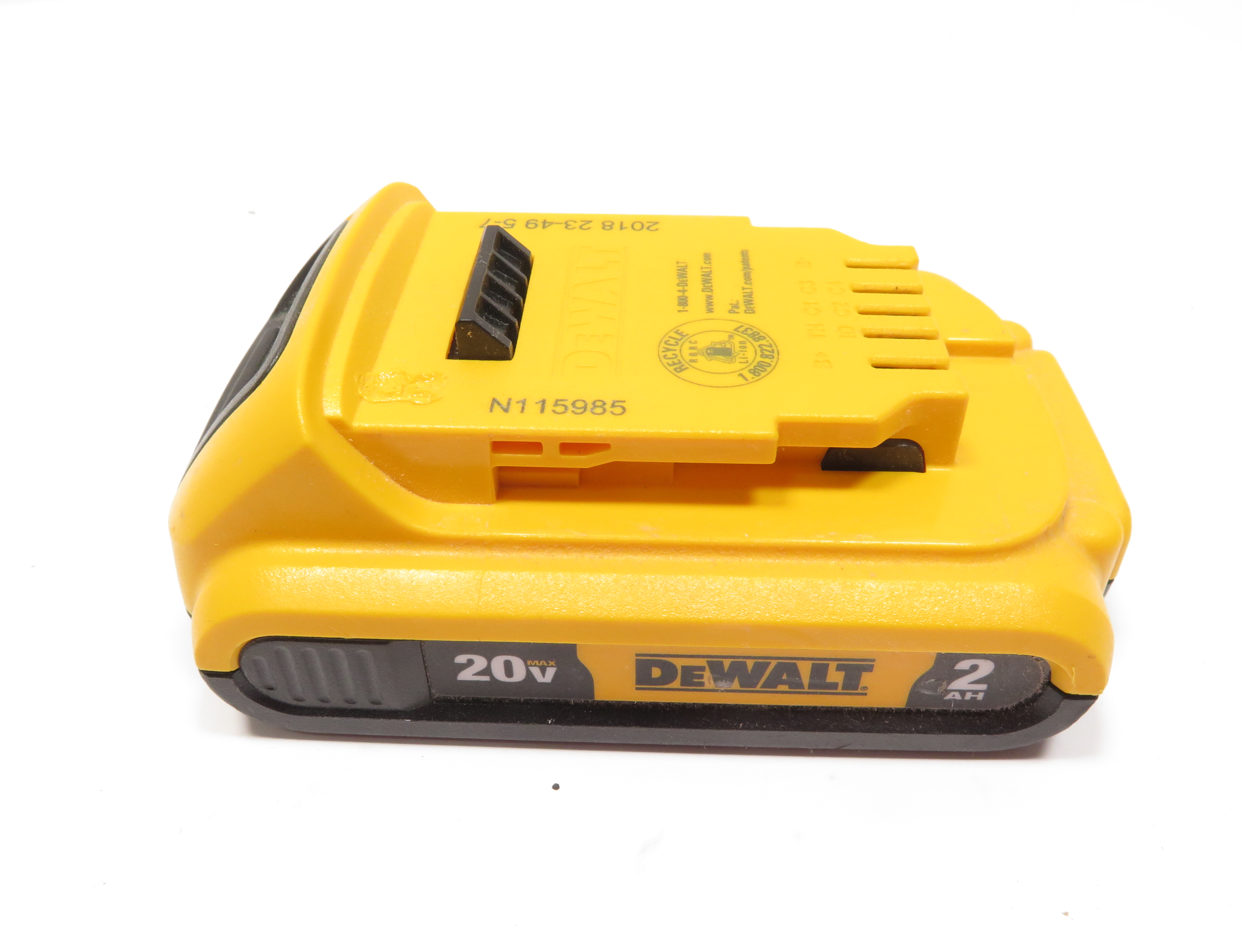 DeWalt DCD791 20-Volt MAX XR Cordless Brushless 1/2" Drill/Driver 2433