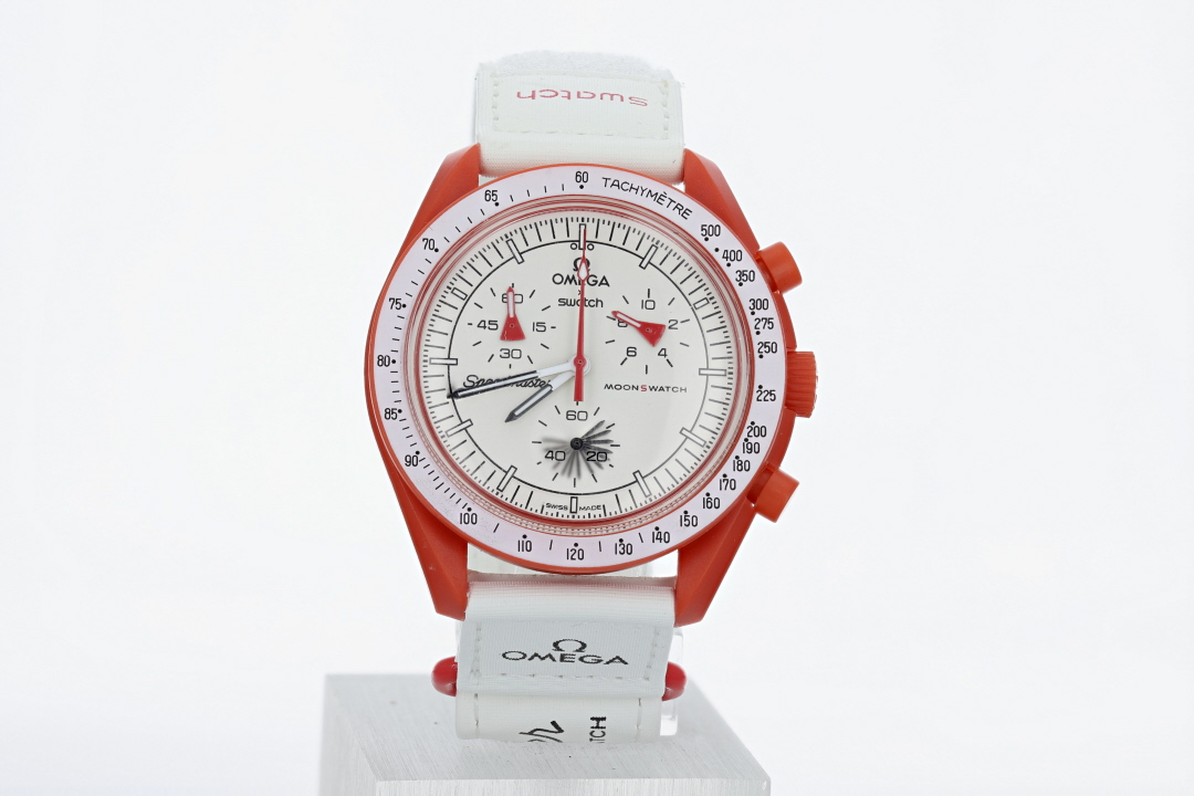 Swatch Bioceramic Moonswatch Mission to Mars White Dial Men's Wristwatch