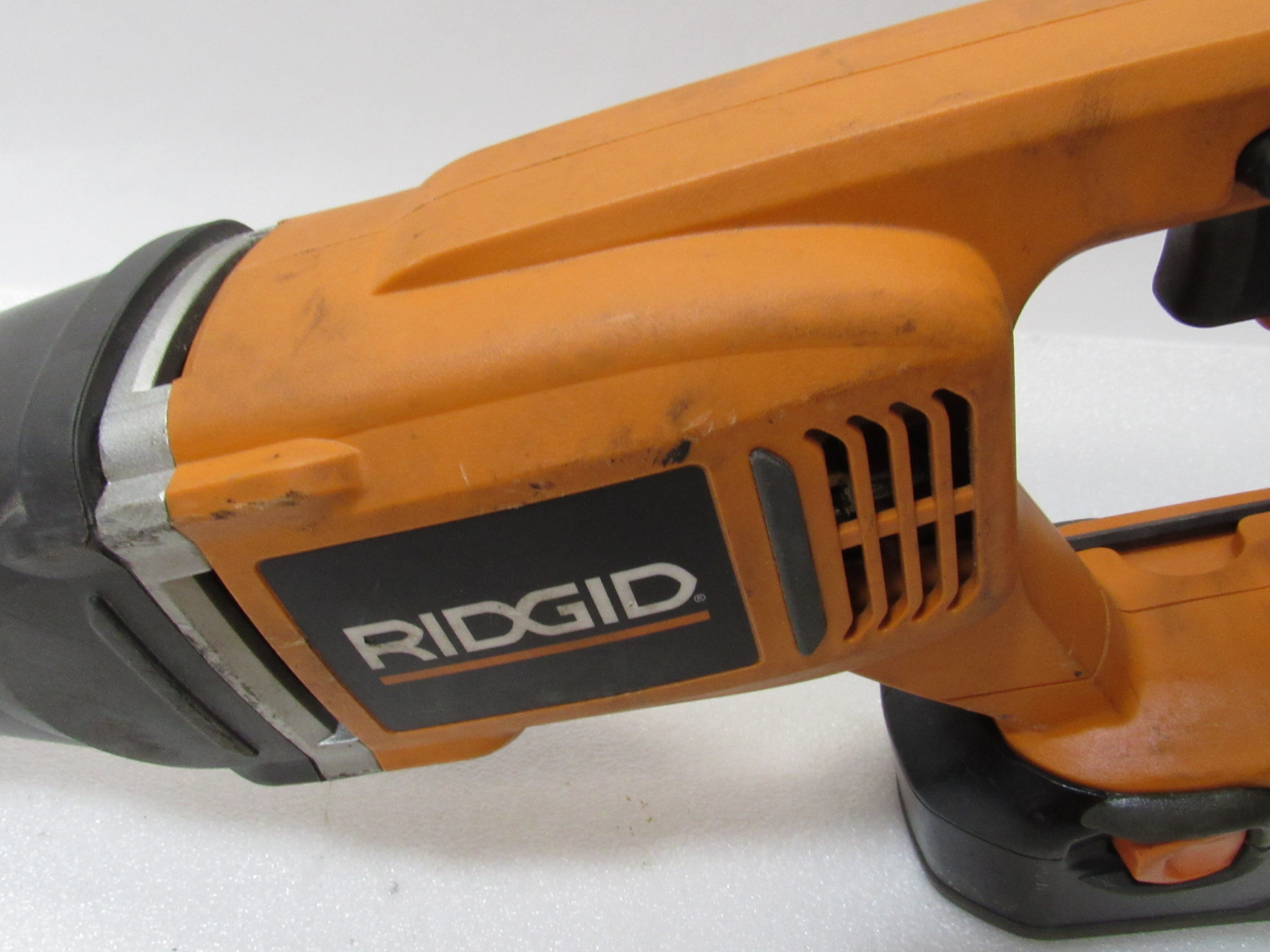 Ridgid R844 Cordless 18 Volt Reciprocating Variable Speed Saw