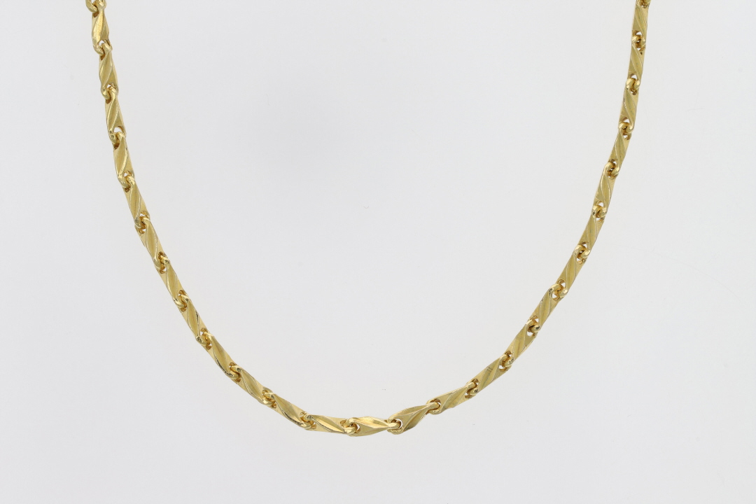 2.2mm Fancy Link Chain 18.25" Necklace 18k Yellow Gold 9.95 Grams