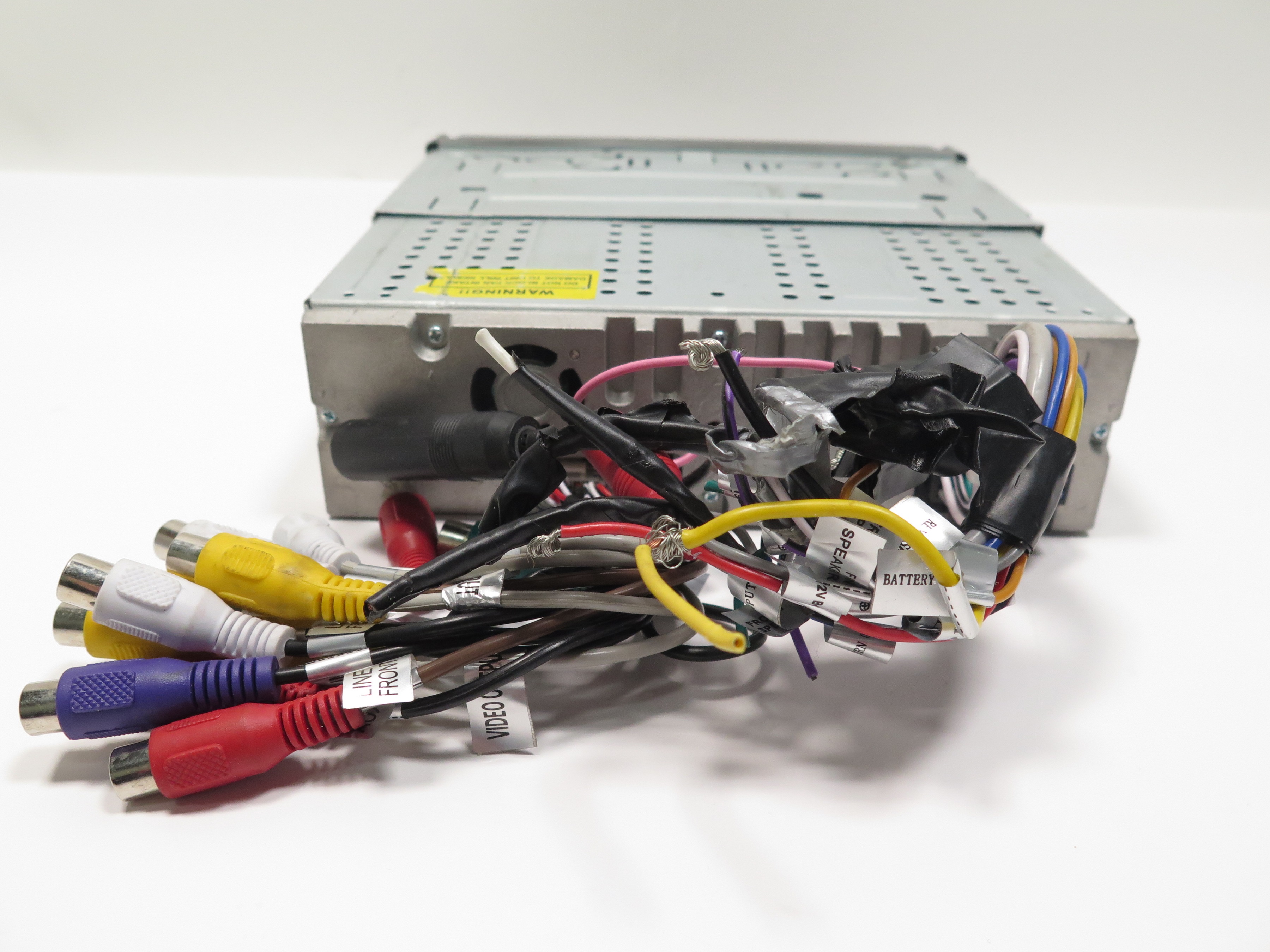 Dual XDVD176BT 7-Inch Single-DIN in-Dash DVD/CD Bluetooth Receiver 1586