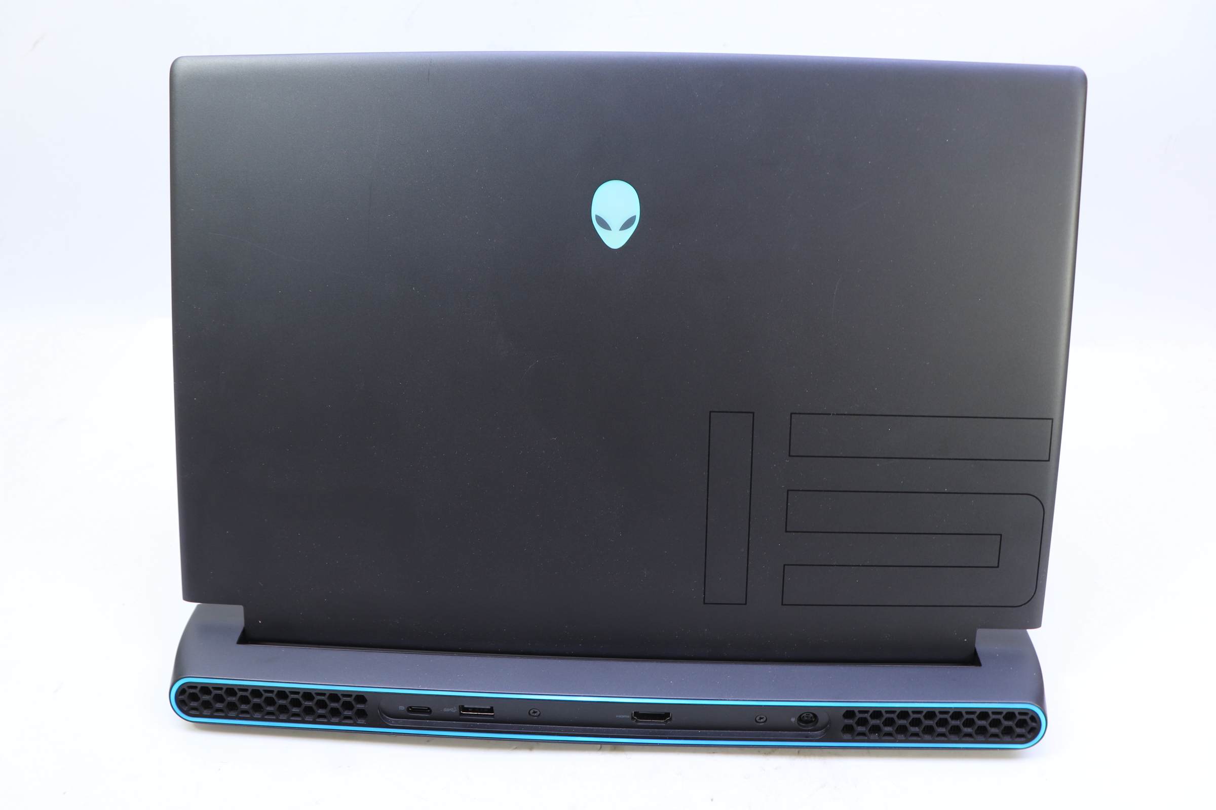 Alienware M15 R5 AMD Ryzen 7 5800H 3.2GHz RTX 3070 16GB RAM 1TB SSD 15.6"