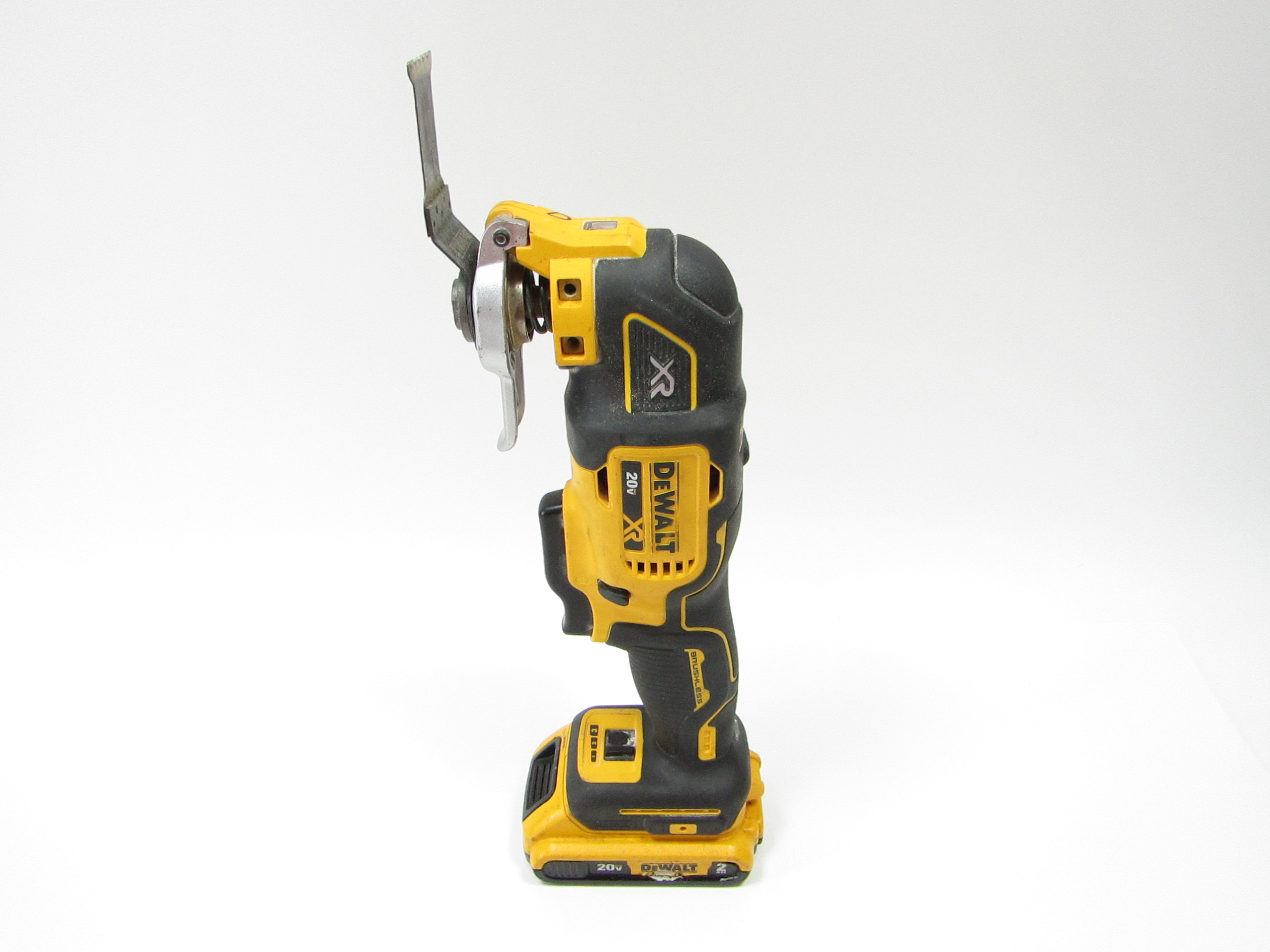 DeWALT DCS356 20-Volt MAX Brushless 3-Speed Oscillating Multi-Tool 6672