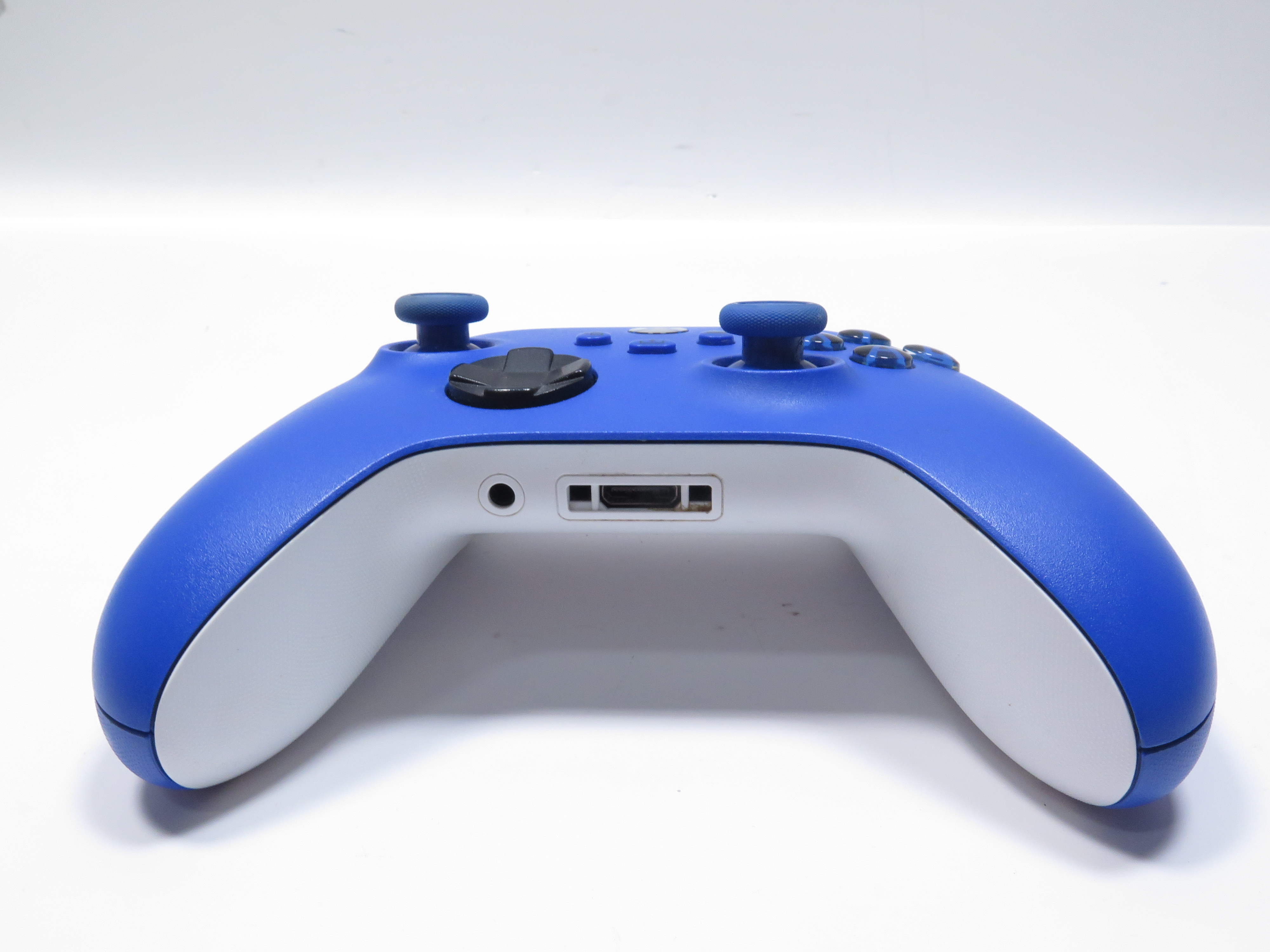 Microsoft 1914 Xbox One Series S|X Wireless Controller - Blue 6859