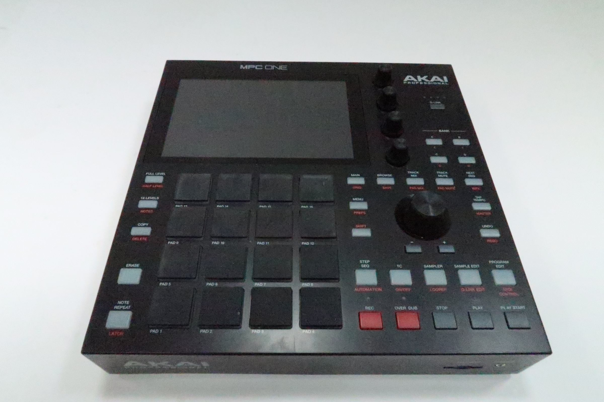 Akai MPC One Standalone MIDI Sequencer 0276