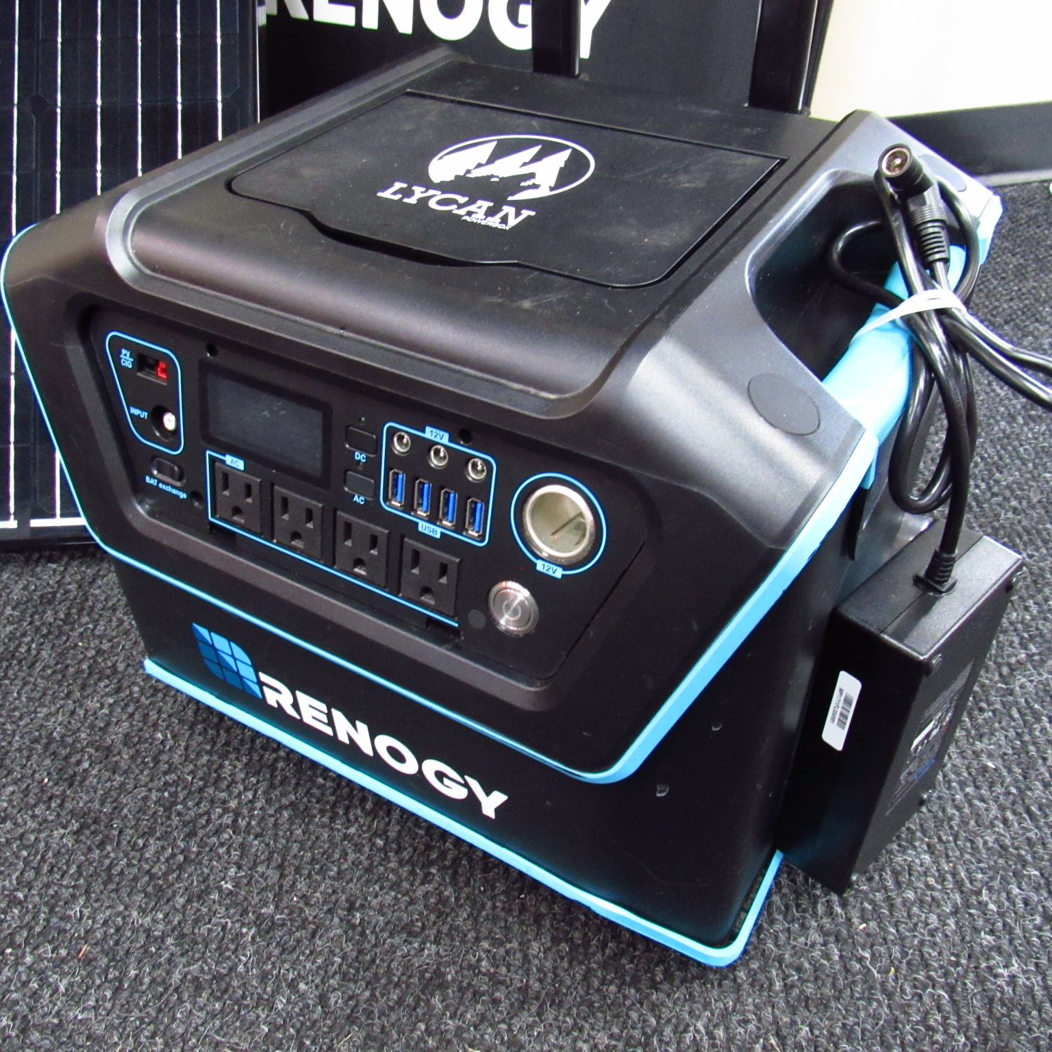 Renogy Lycan PowerBox Solar Generator 2-Solar Panels Kit - Pick-Up Only