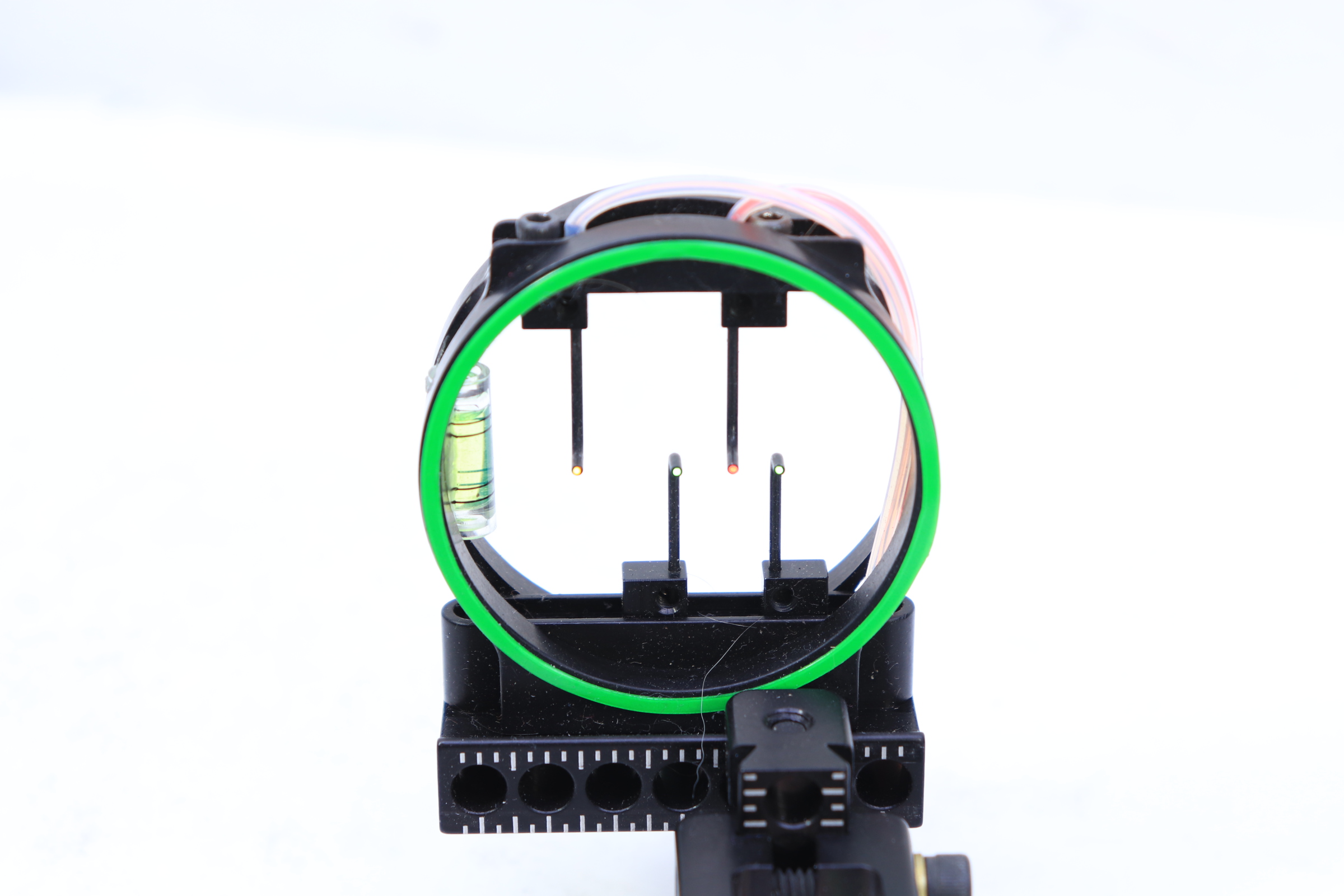 Mathews V3X 65 lbs Draw Weight 340 FPS 29" Right Handed Compound Bow