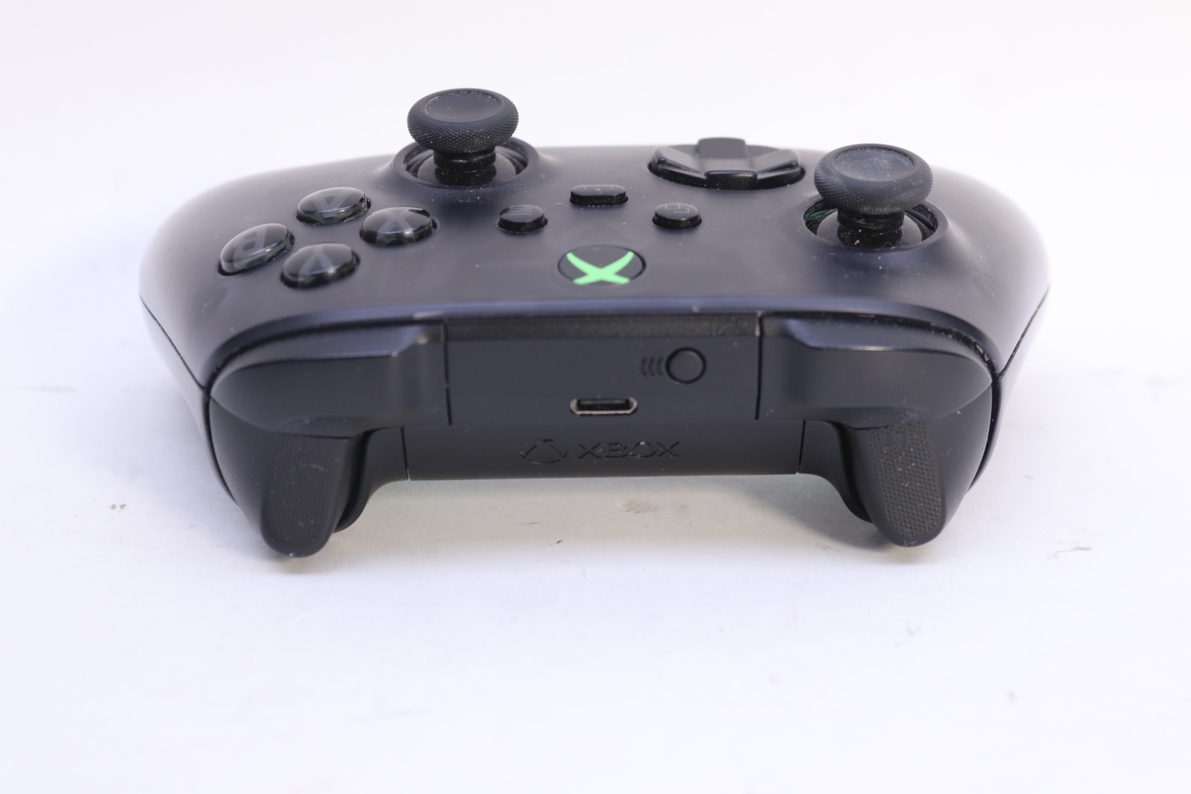 Microsoft Xbox Controller 1914 Bluetooth Hybrid D-pad Button Mapping ...