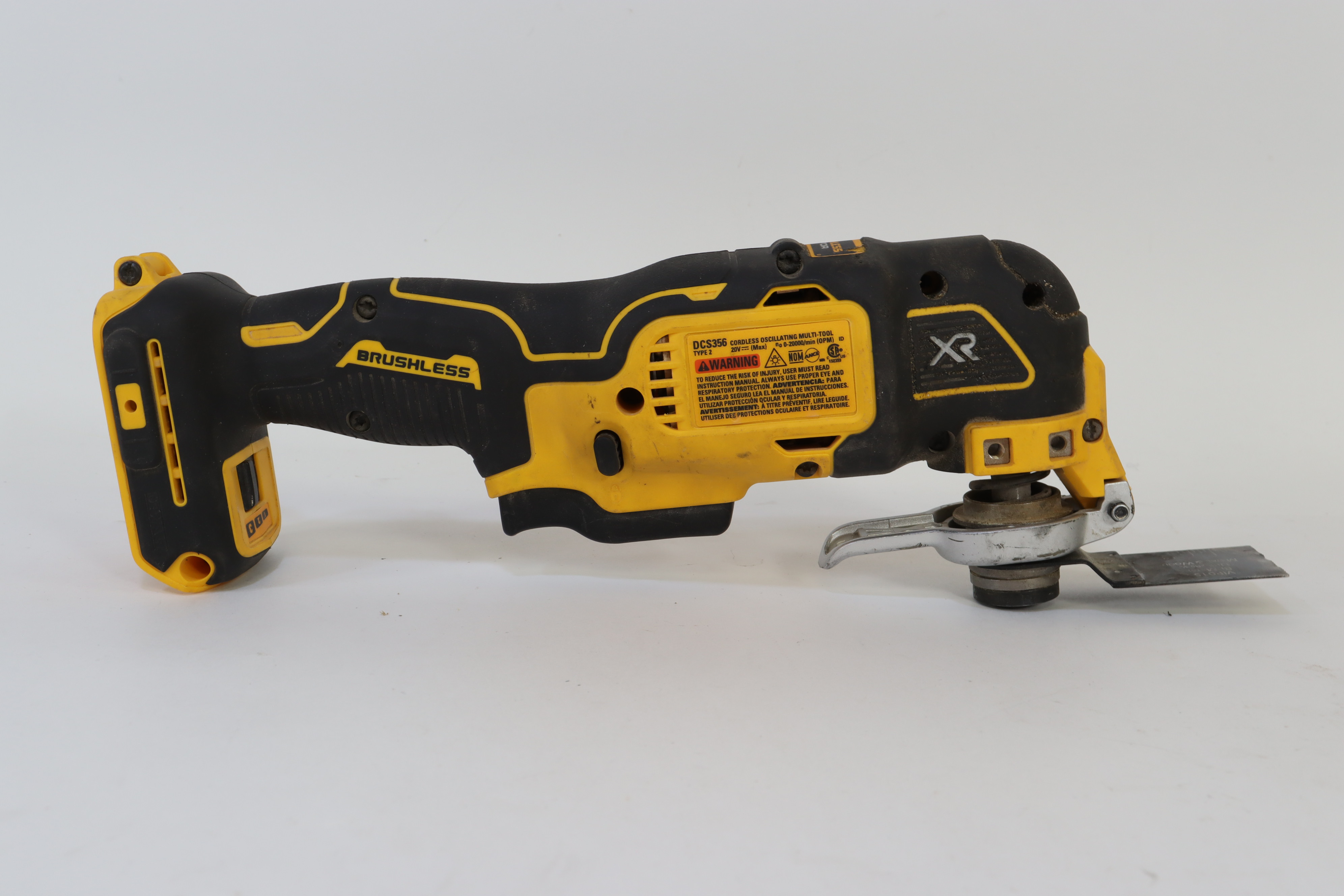 DEWALT DCS356 20-Volt MAX Brushless Lithium-Ion 3-Speed Oscillating ...