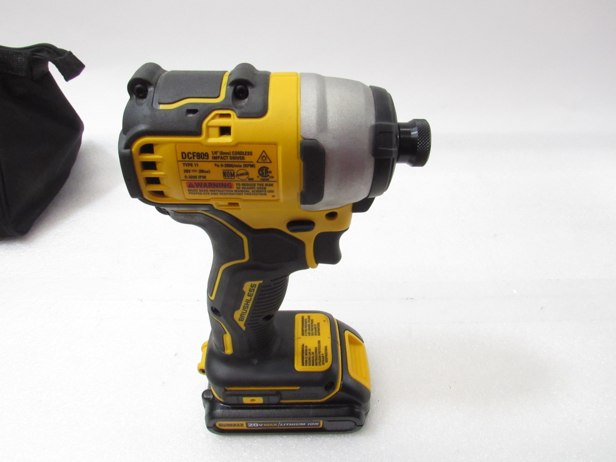 DeWalt DCF809 ATOMIC 20-Volt MAX Cordless Brushless Compact 1/4" Impact ...