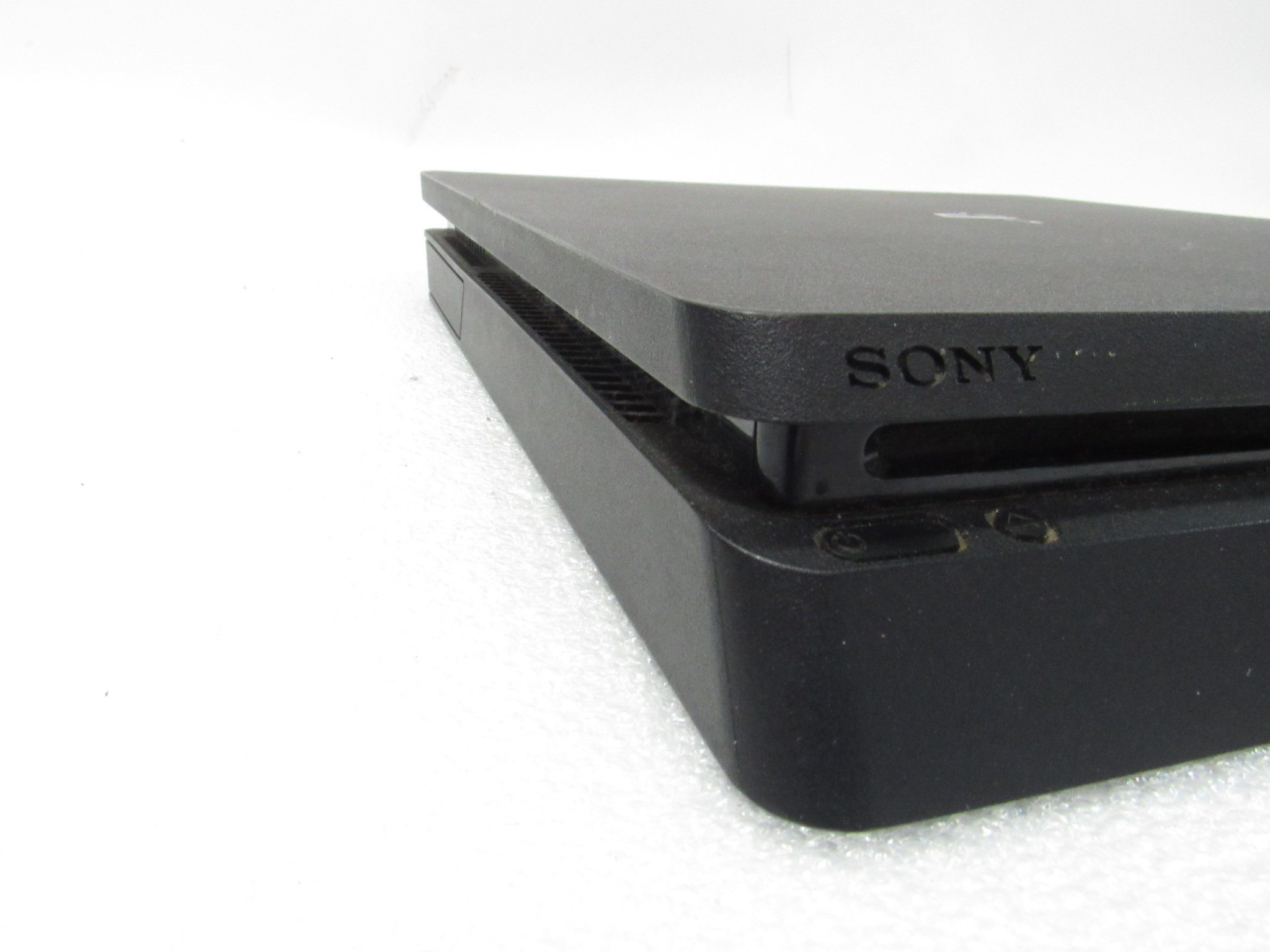 Sony CUH-2215B PlayStation 4 Slim PS4 1TB Console Black 8250