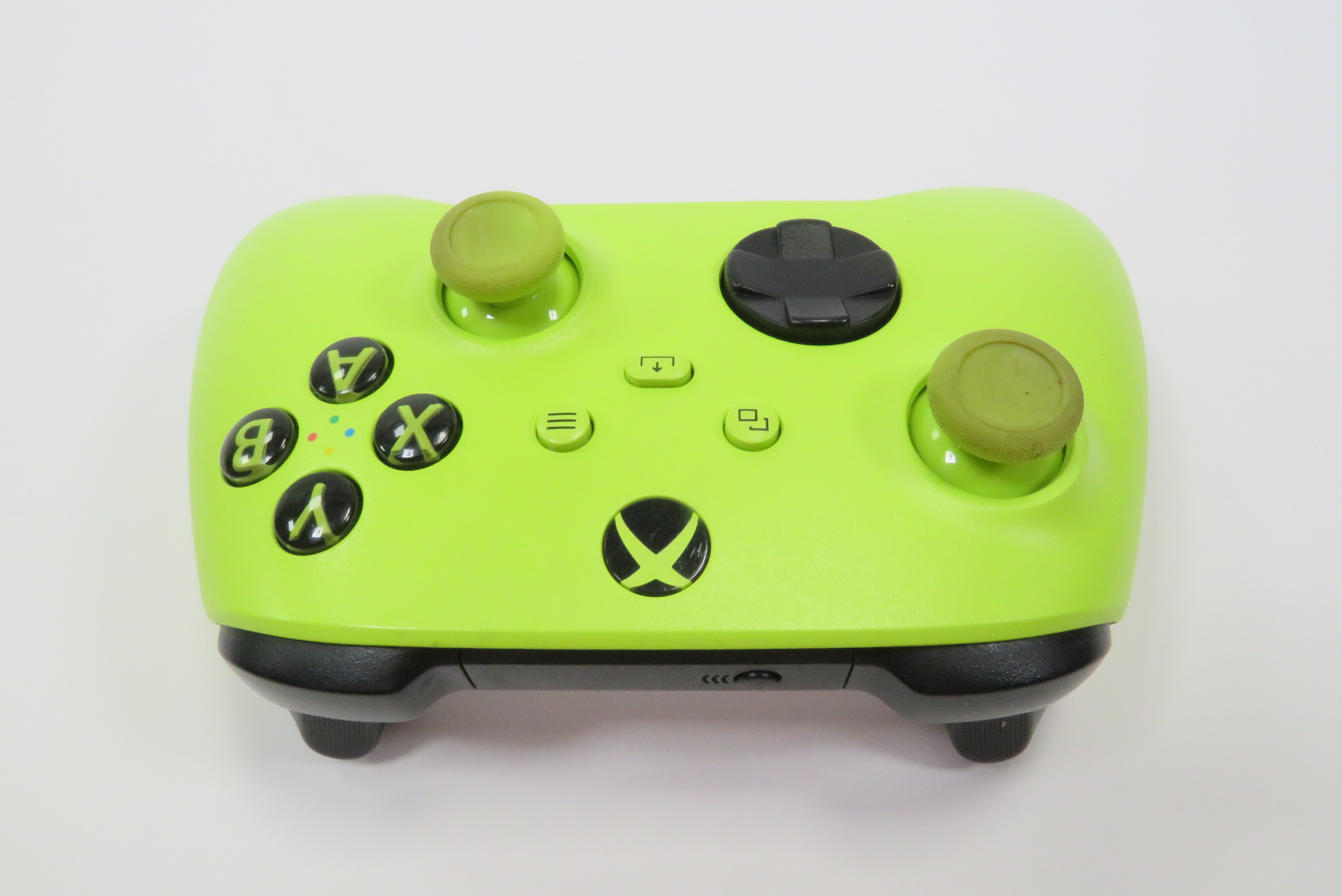 Microsoft Xbox 1914 Wireless Controller -7706