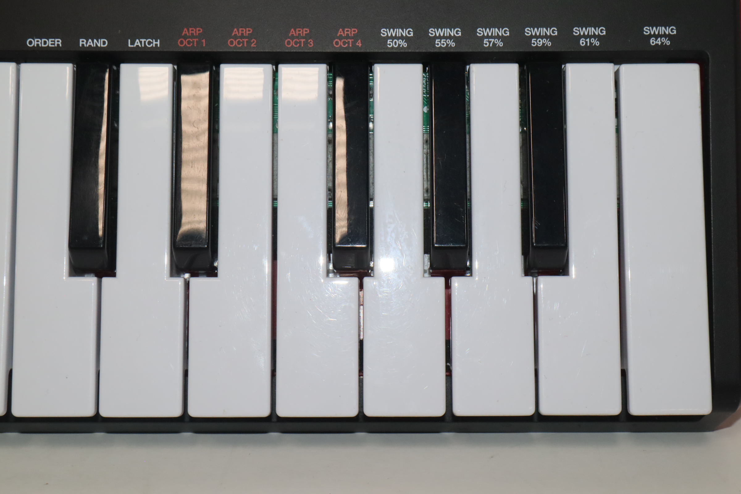 Akai MPK Mini Mark II MIDI 25Key Keyboard & Tube MP The Original Tube ...