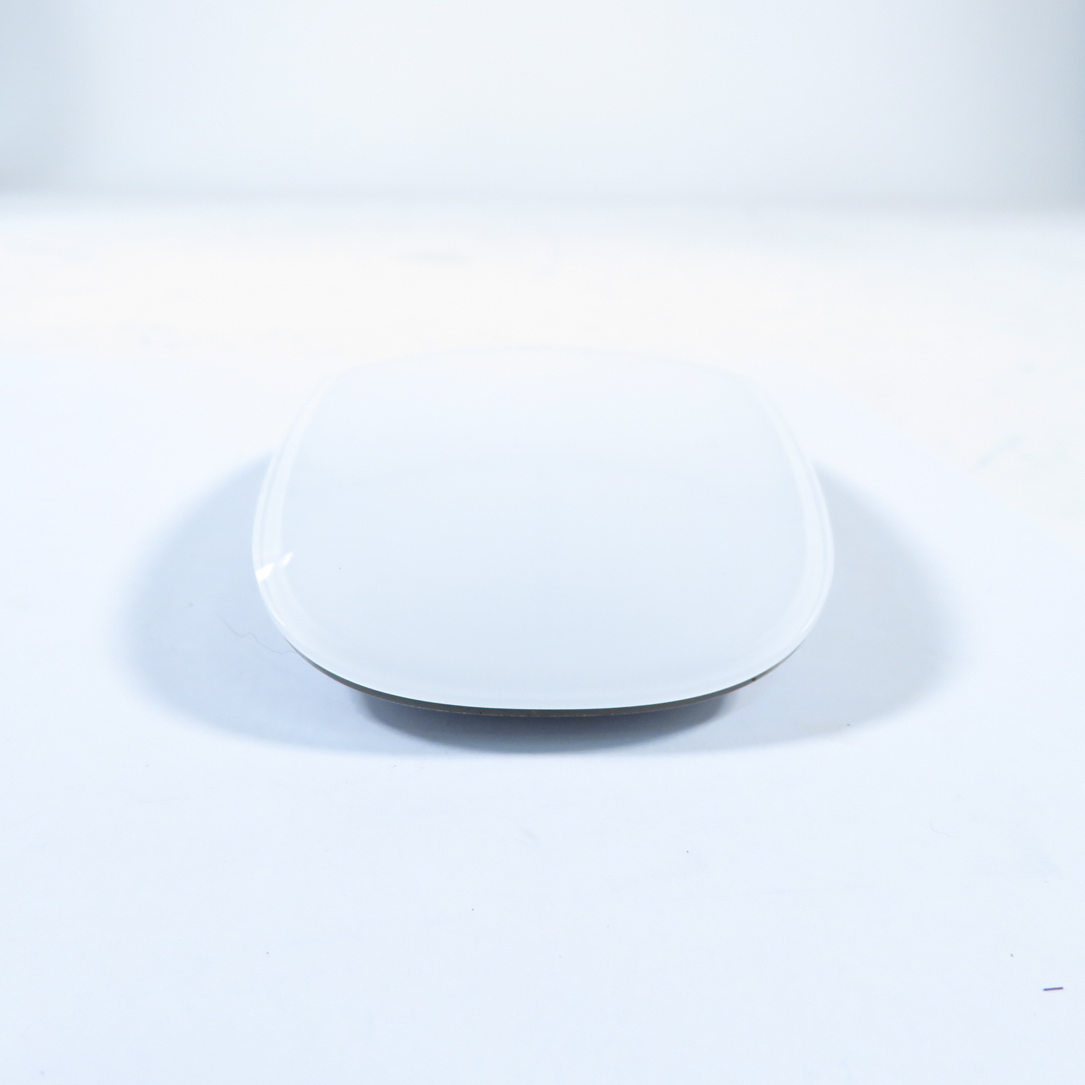 Apple Magic Mouse 2 A1657 White Wireless Bluetooth Responsive Mouse