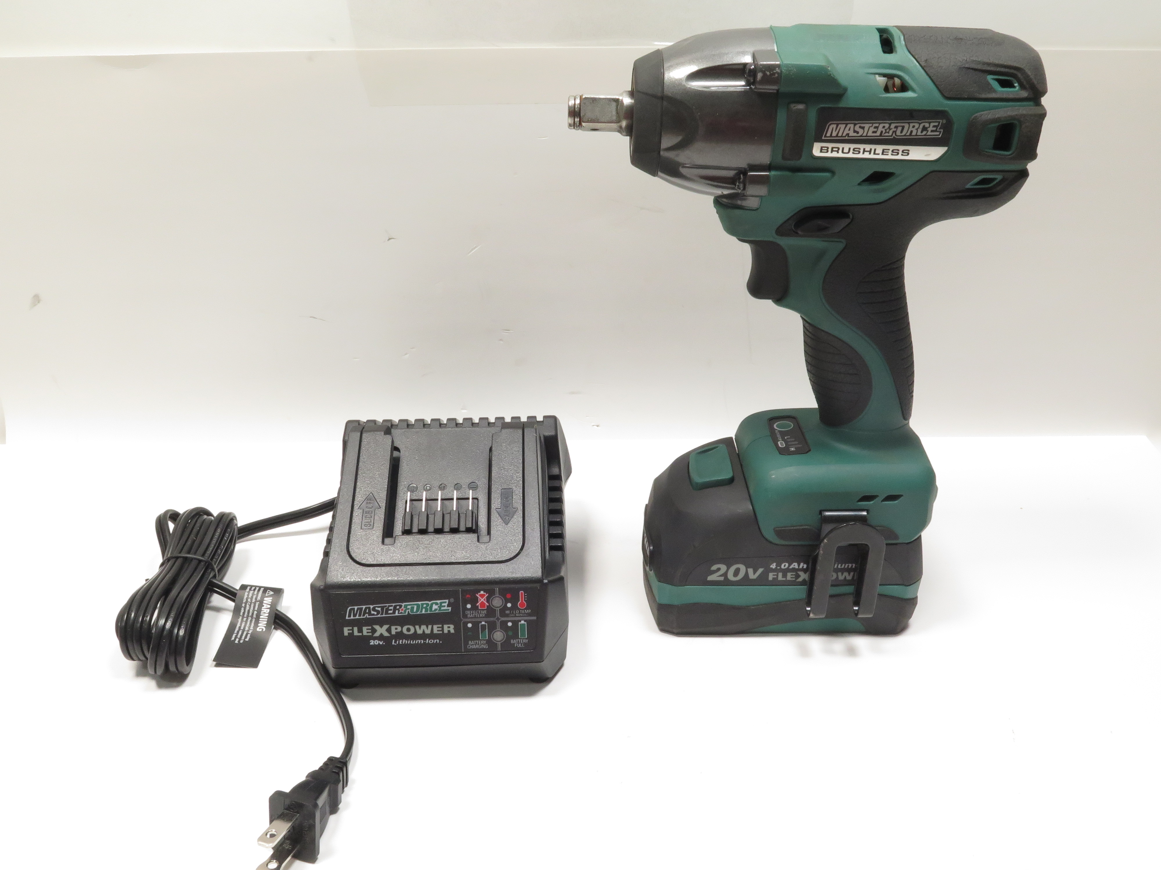 Masterforce 241-0477 20-Volt Cordless 1/2" Impact Wrench 5767