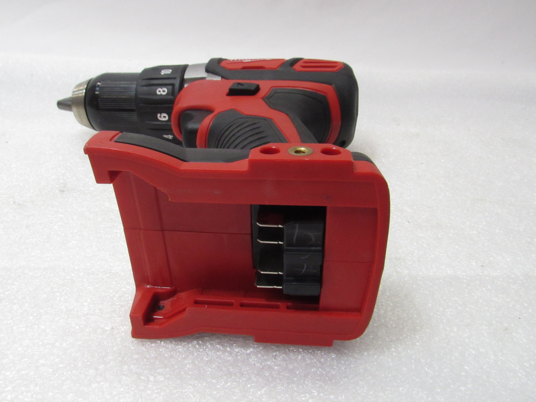Milwaukee 2606-20 M18 18V Lithium-Ion Cordless 1/2 in. Drill Driver