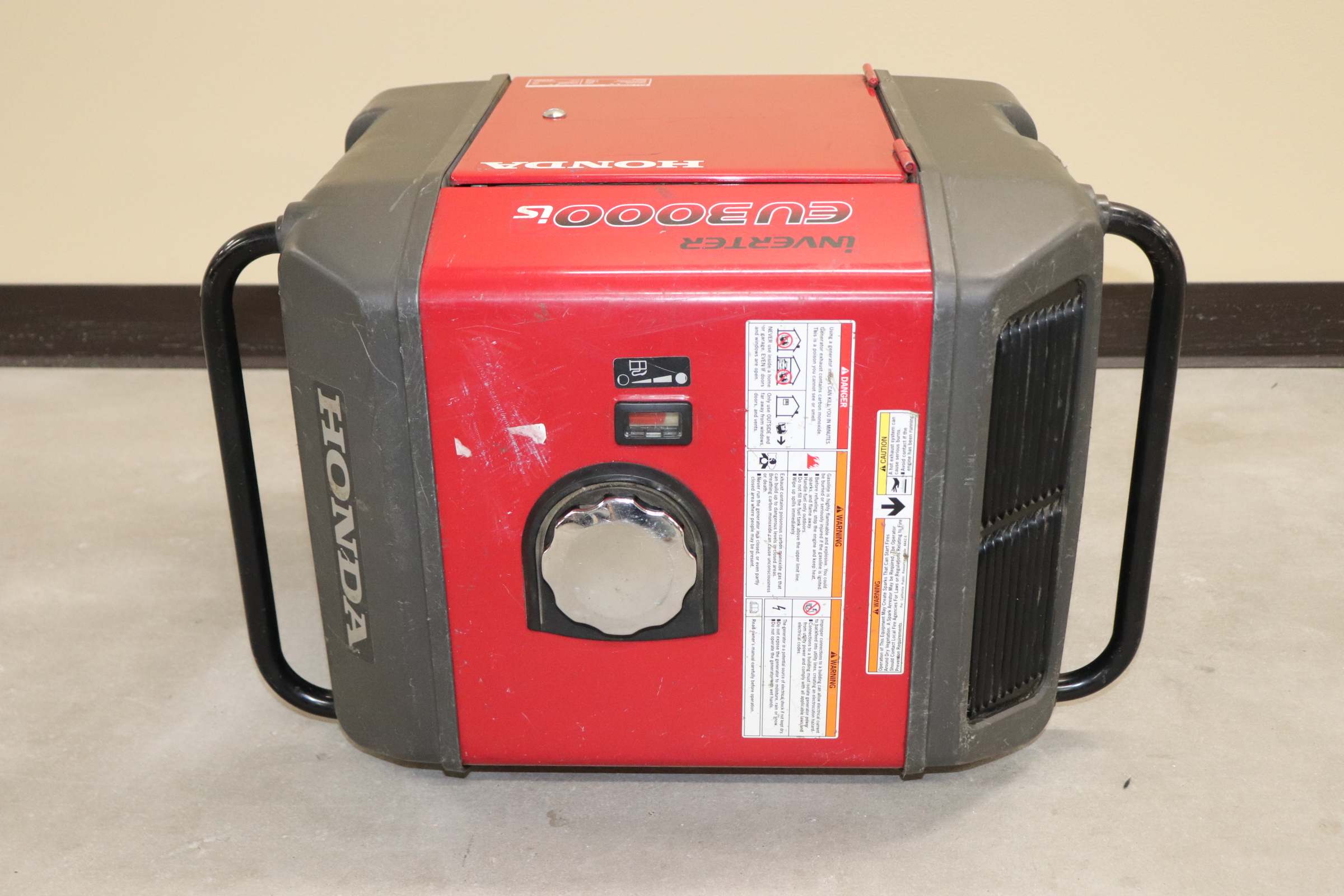 Honda EU3000iS 3000W SuperQuiet Electric Recoil Start Gasoline Powered ...