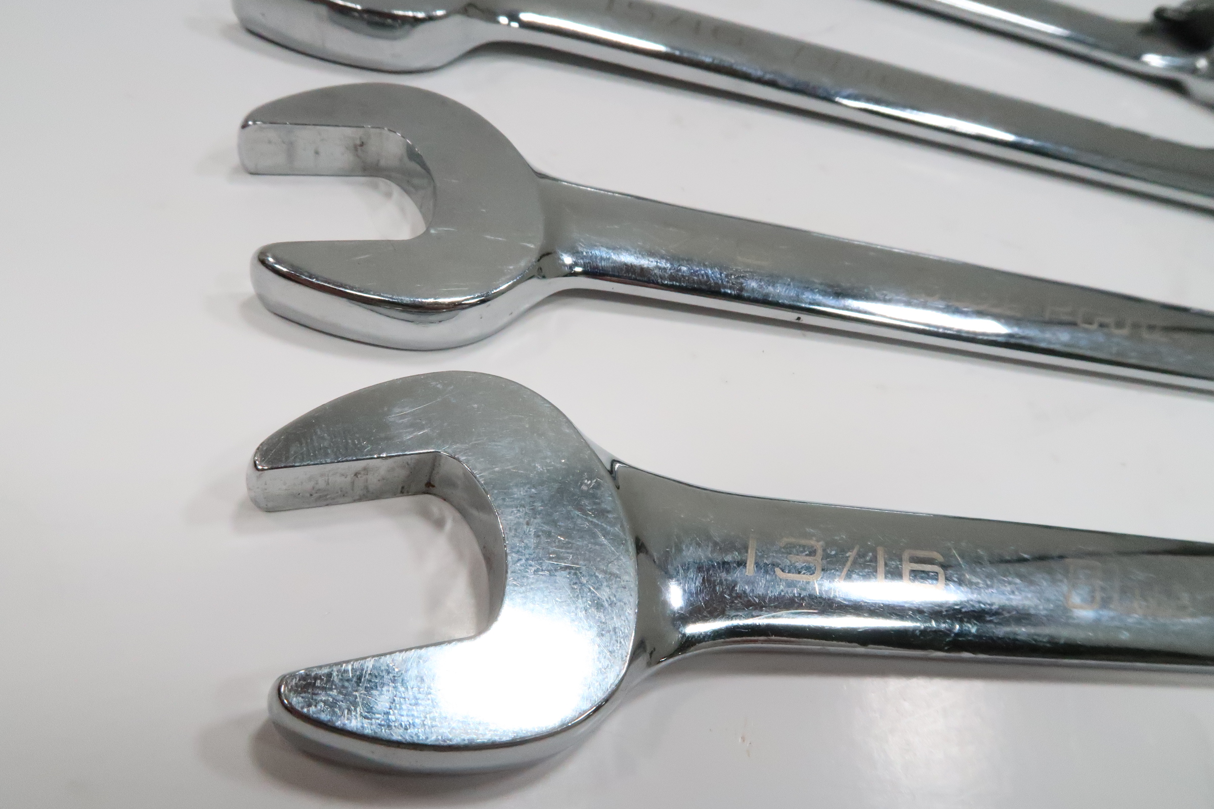 Blue-Point BOER704 4pc 12pt SAE 15° Offset Ratcheting Box Open-End ...