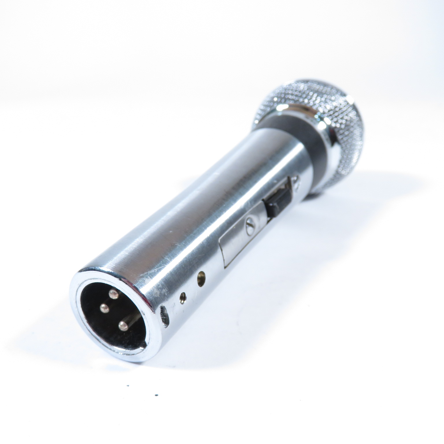 Shure Unisphere I 565SD Cardioid-Dynamic Classic Vocal Microphone 1607