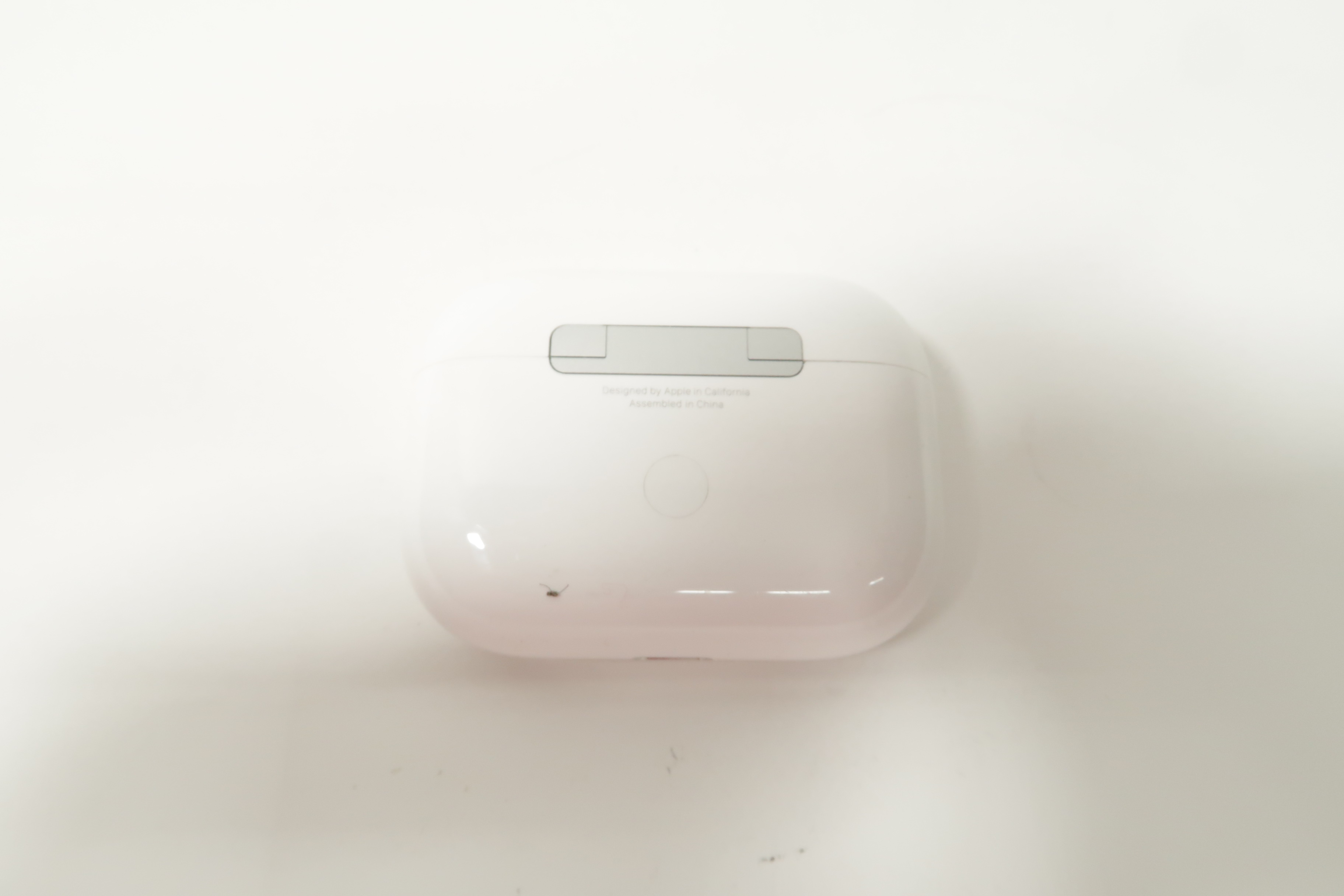 Apple AirPods 3rd Generation MPNY3AM/A Lightning Charging Case - White
