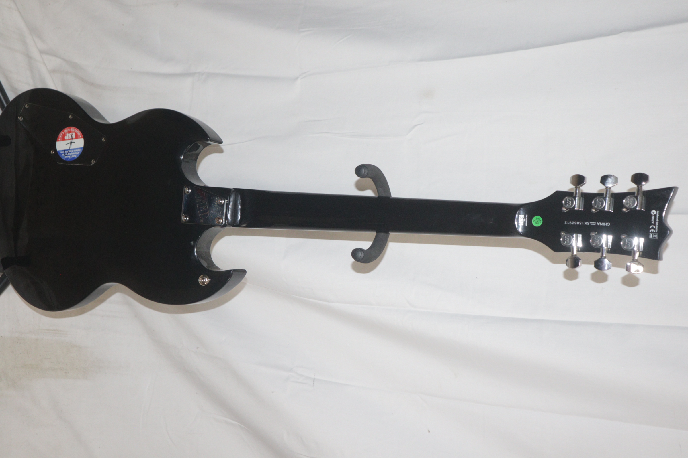 LTD Designed by ESP Viper-10 Black 6-String 24-Fret Electric Guitar 2912