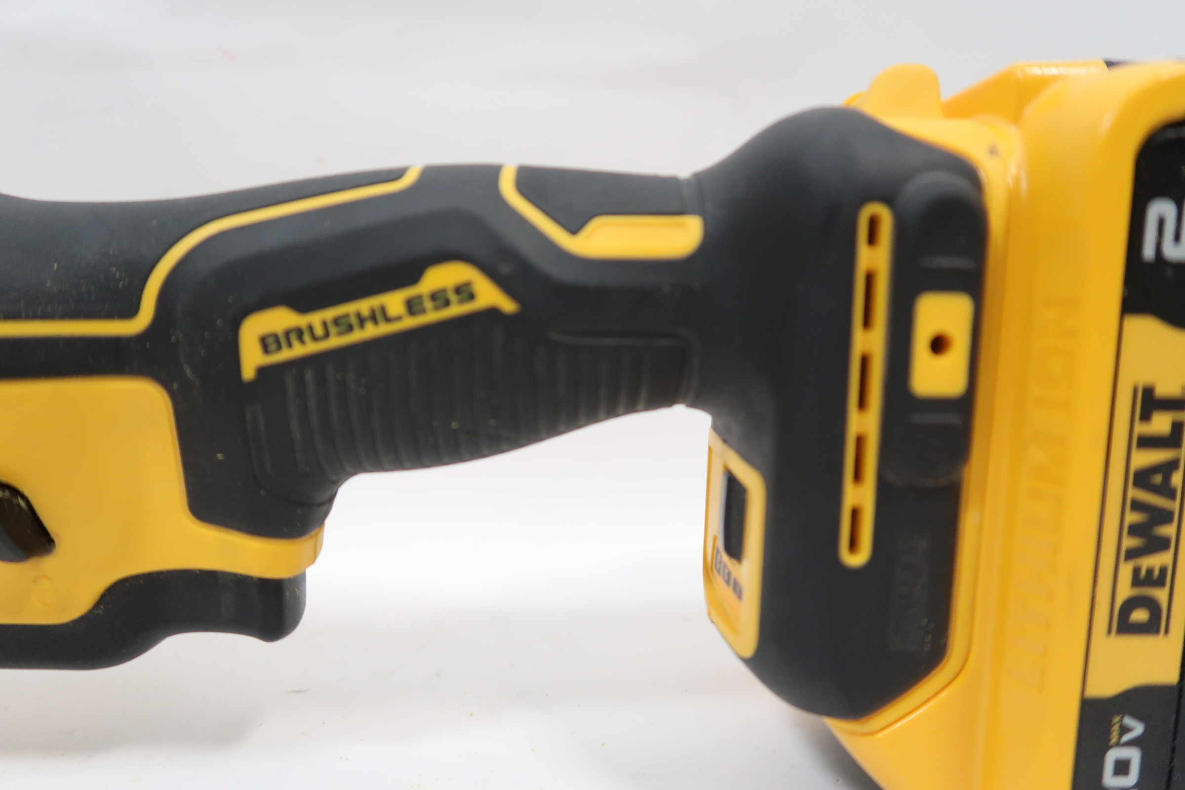 DeWalt DCS356 20V MAX XR Cordless Brushless 3-Speed Oscillating Multi Tool