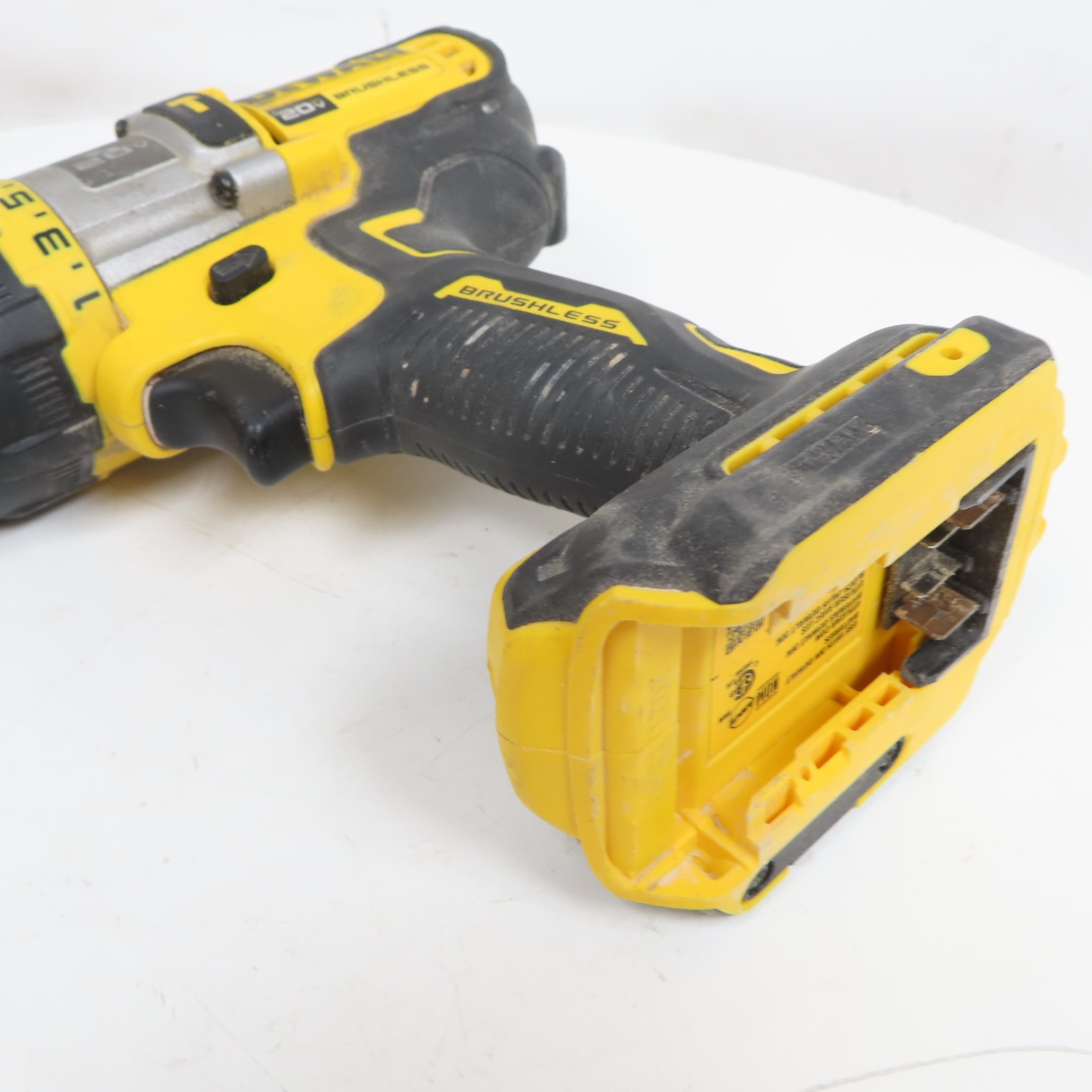 DeWalt DCD999 MAX 20V 1/2" Cordless Hammer Drill/Driver