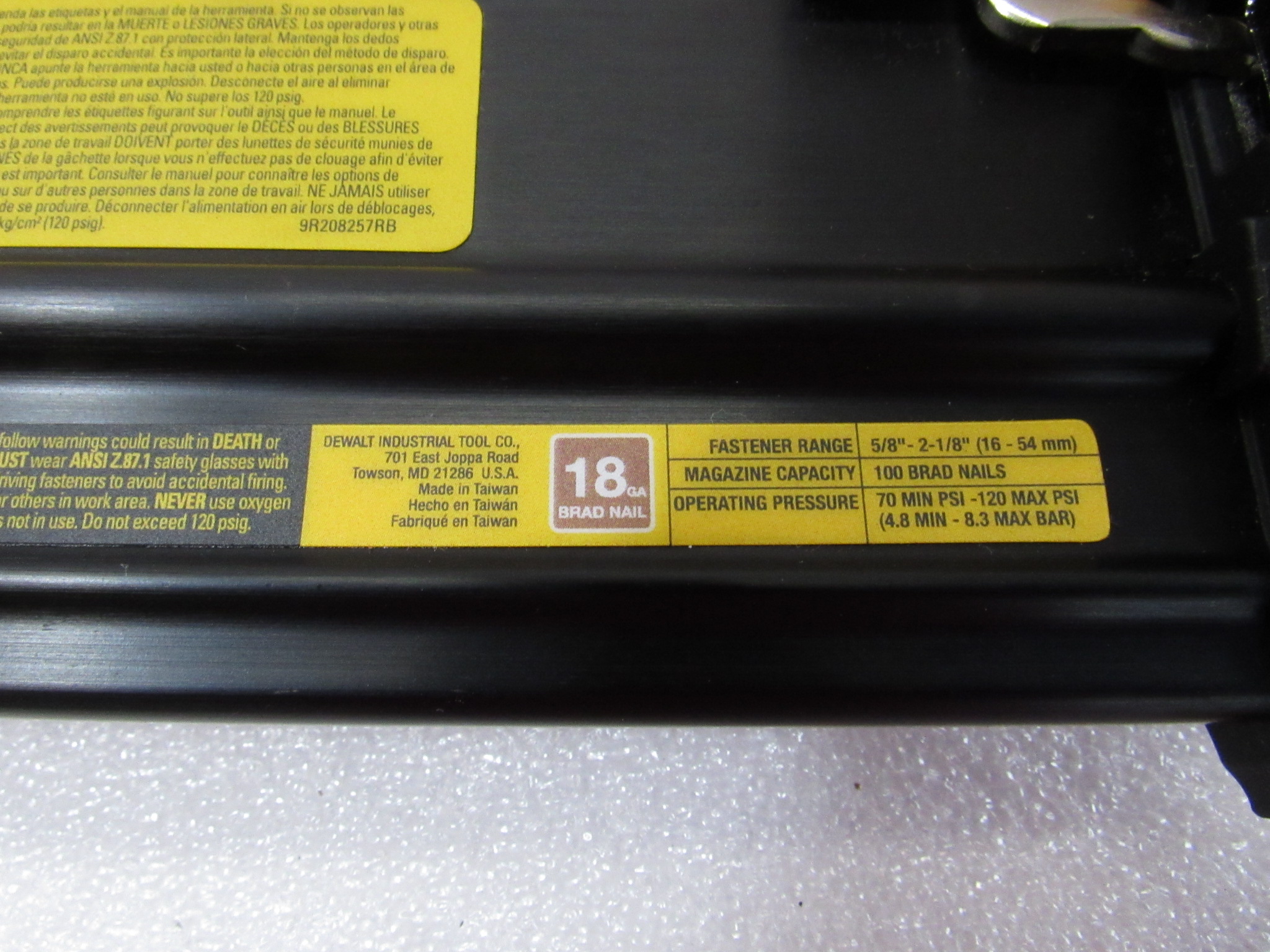 DeWalt DWFP12233 18-Gauge Pneumatic Corded Brad Nailer