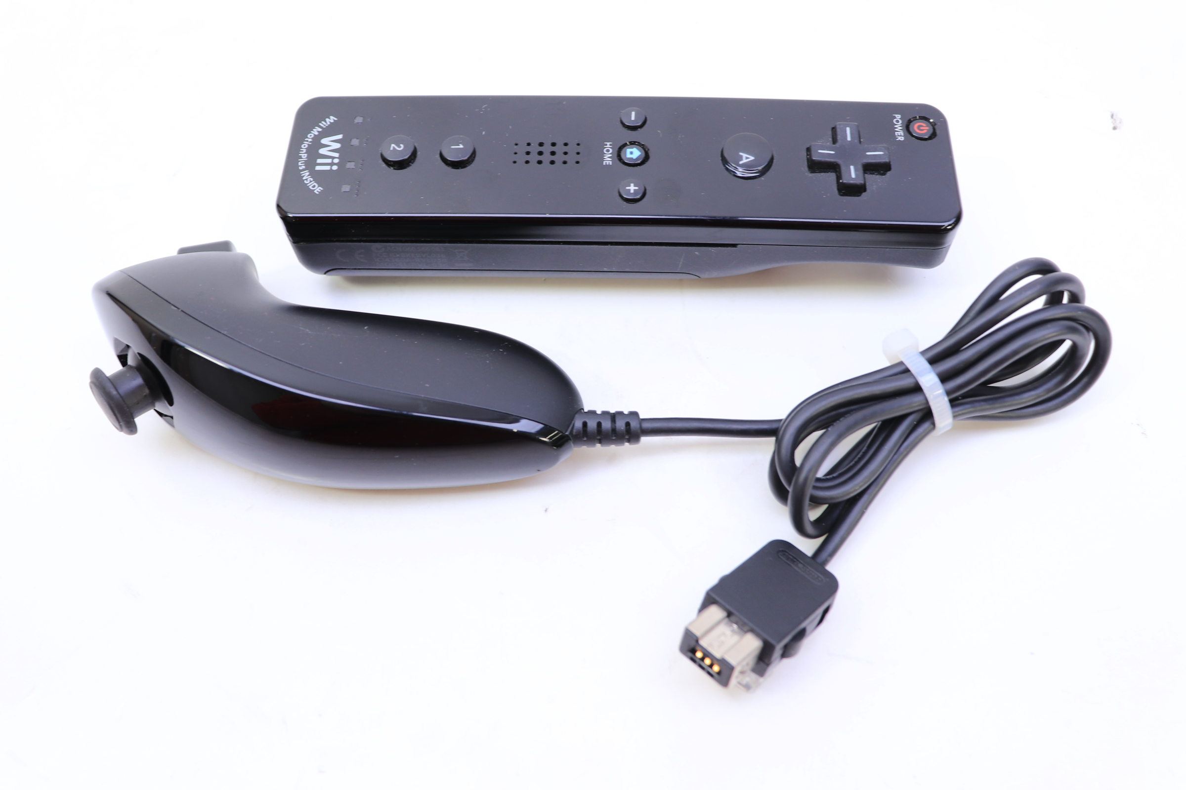 Nintendo RVL-101 512MB Video Game Console Wii - 1731