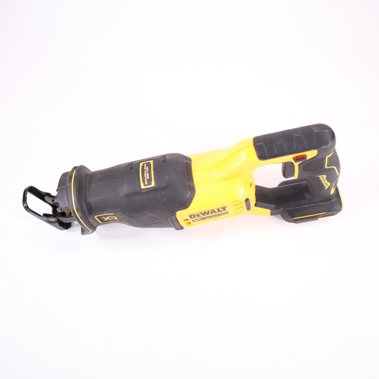 DEWALT DCS382 20-Volt MAX XR Lithium-Ion Cordless Brushless ...
