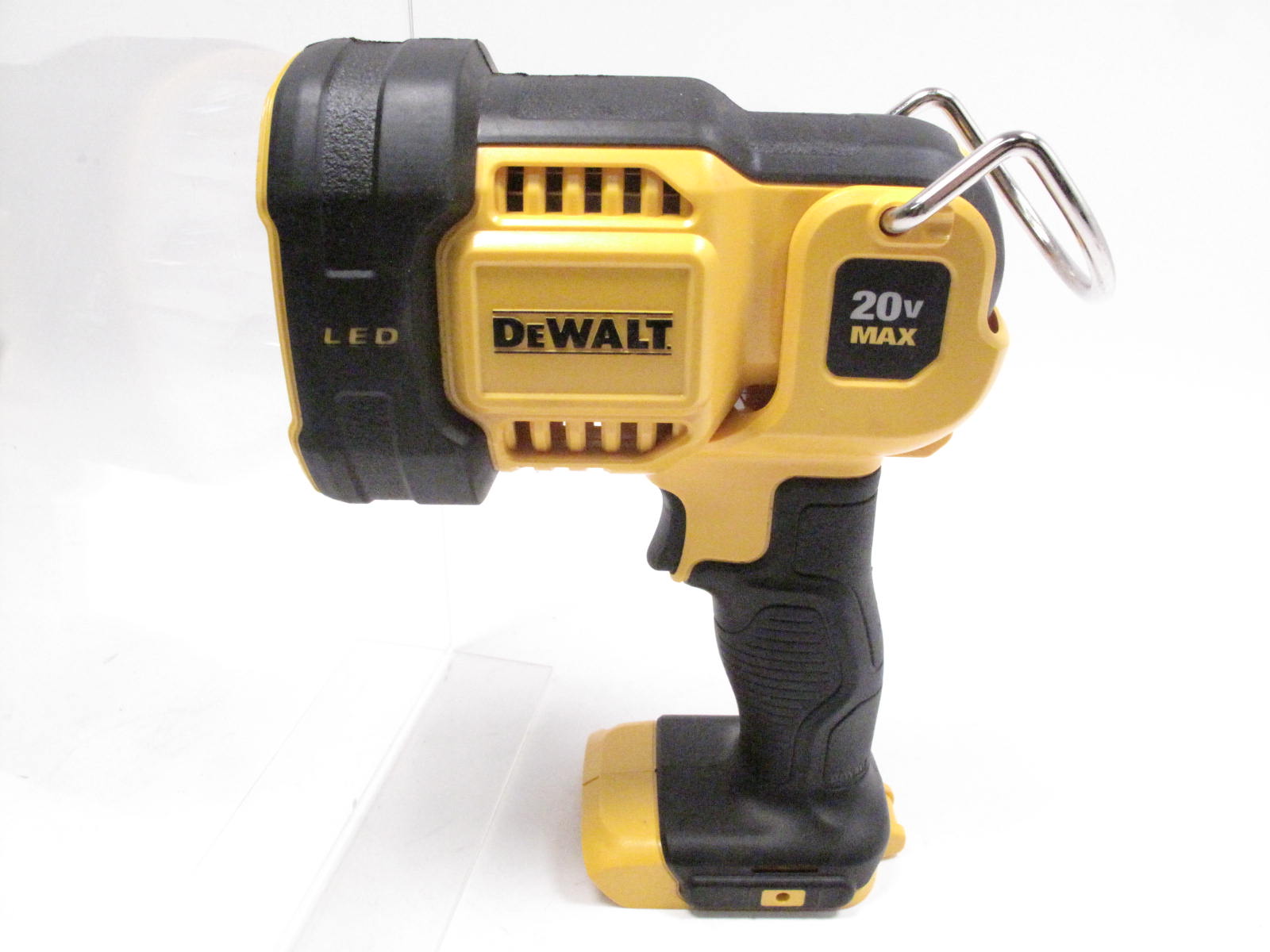 DeWalt DCL043 Cordless 4-LED Spotlight 20V Tool Only