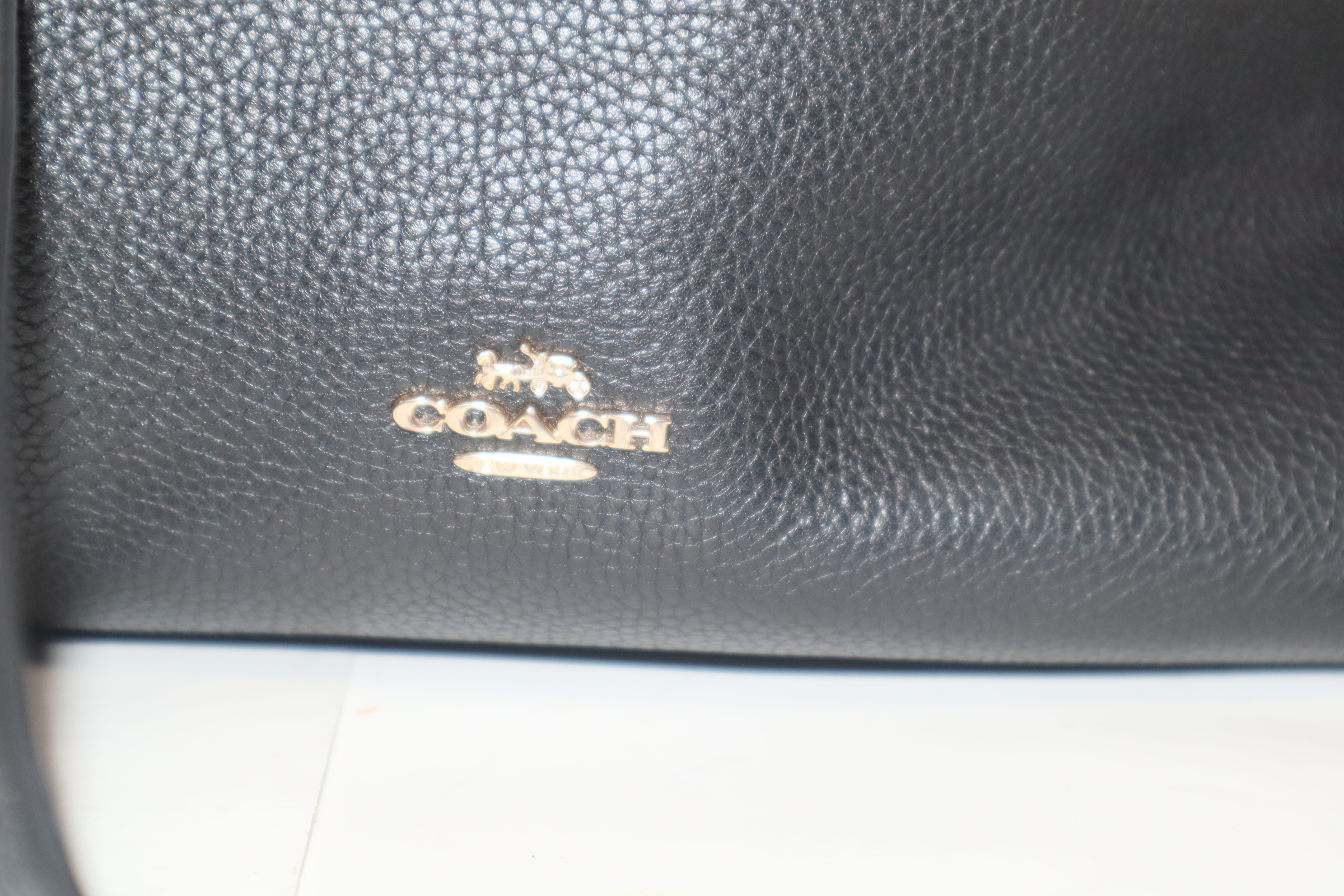 COACH D2277-57107 Black Women's Pebbled Turnlock Chain Tote 27