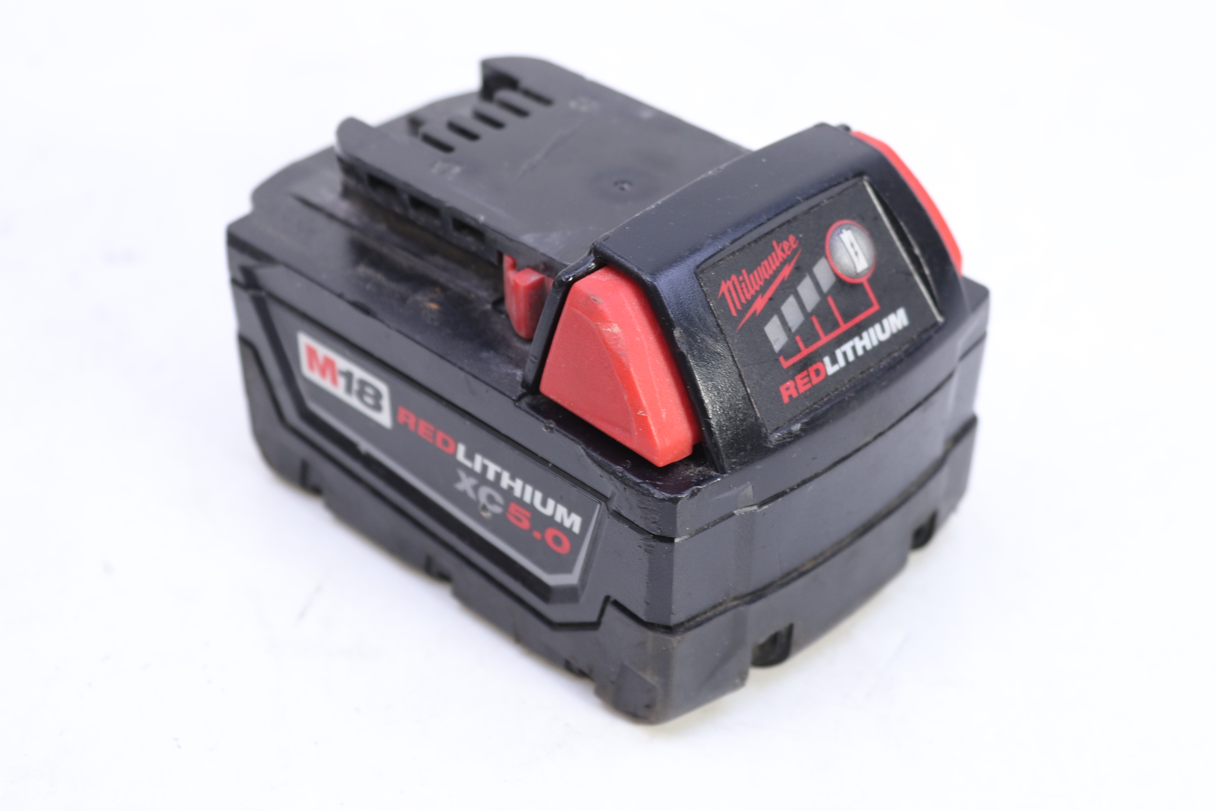 Milwaukee 2621-20 M18 18-Volt Lithium-Ion Cordless SAWZALL ...