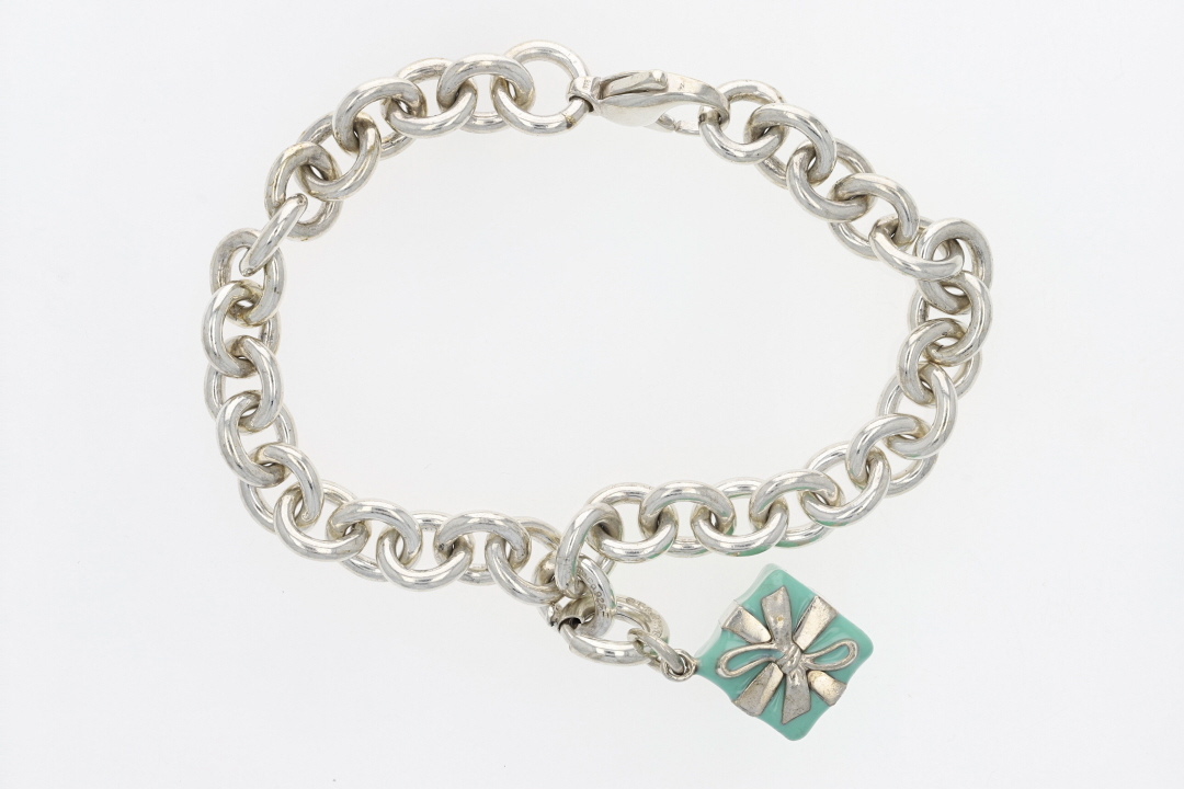 Tiffany & Co. Tiffany Blue Box® Charm 7.5 Tiffany & Co. Tiffany Blue Box® Charm 7.5