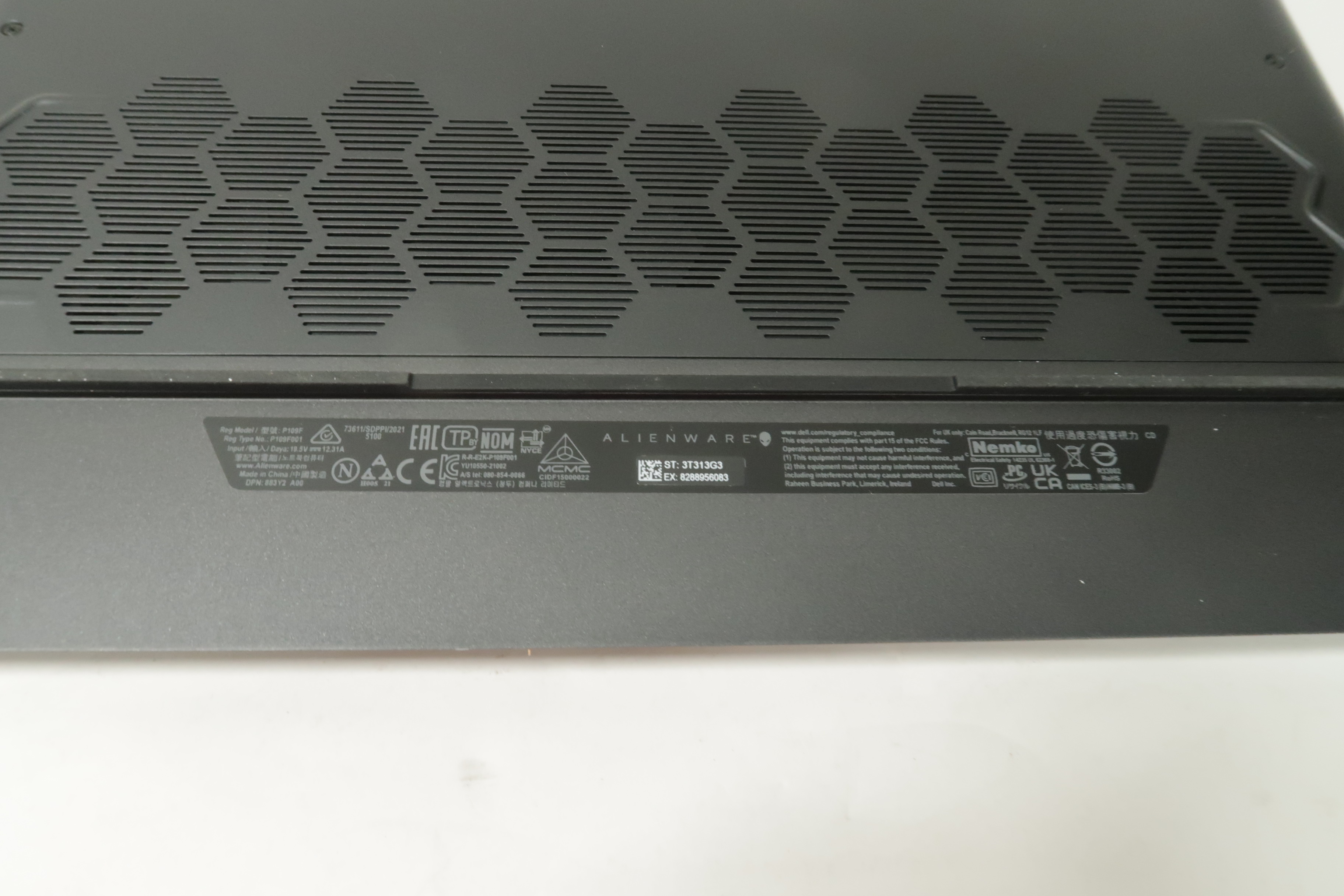 Dell Alienware M15 R6 Core i7-11800H 2.3GHz RTX 3060 16GB RAM 512GB SSD ...