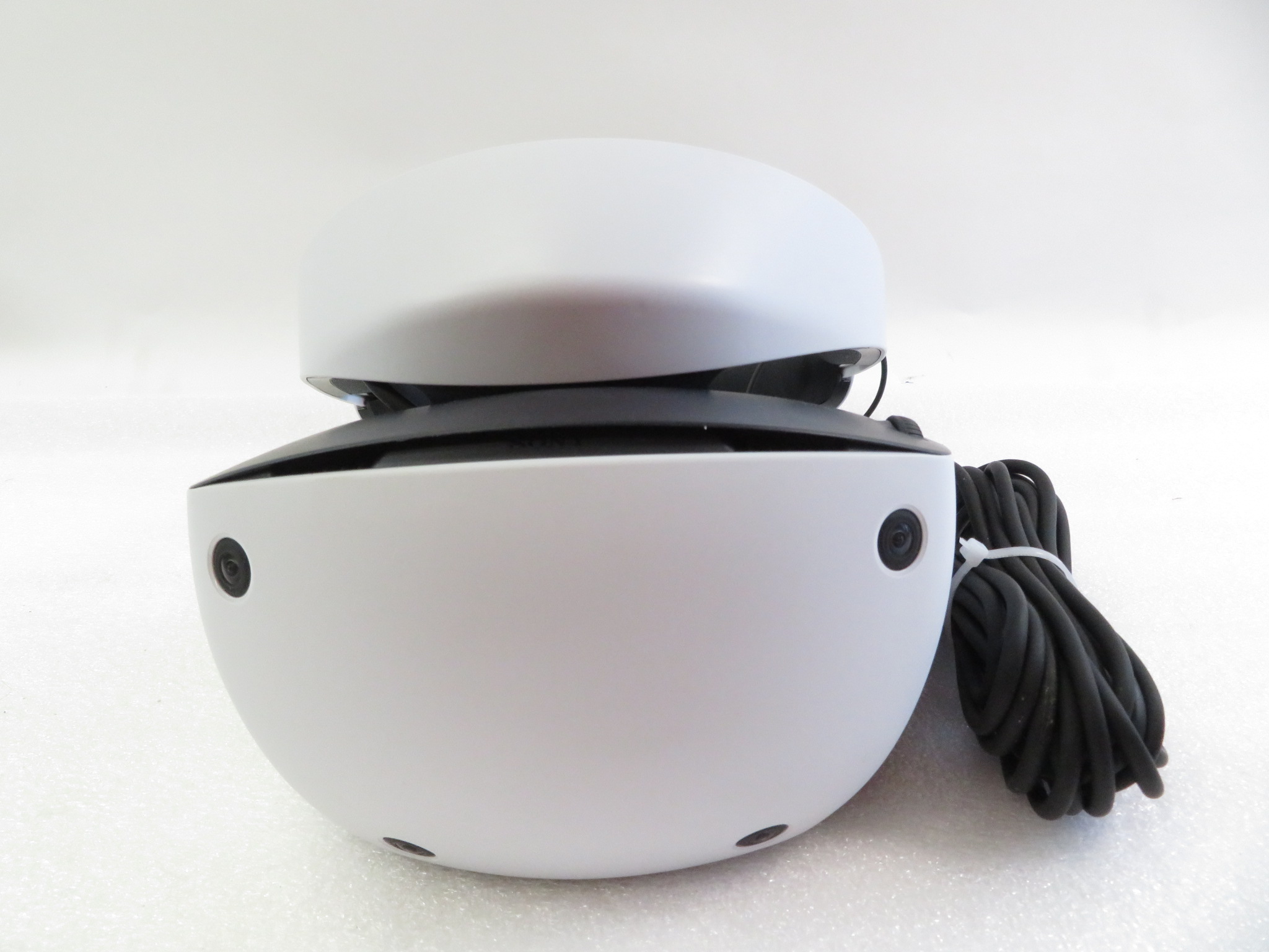 Sony PlayStation VR2 CFI-ZVR1 4K HDR Sense Technology VR Gaming Headset ...
