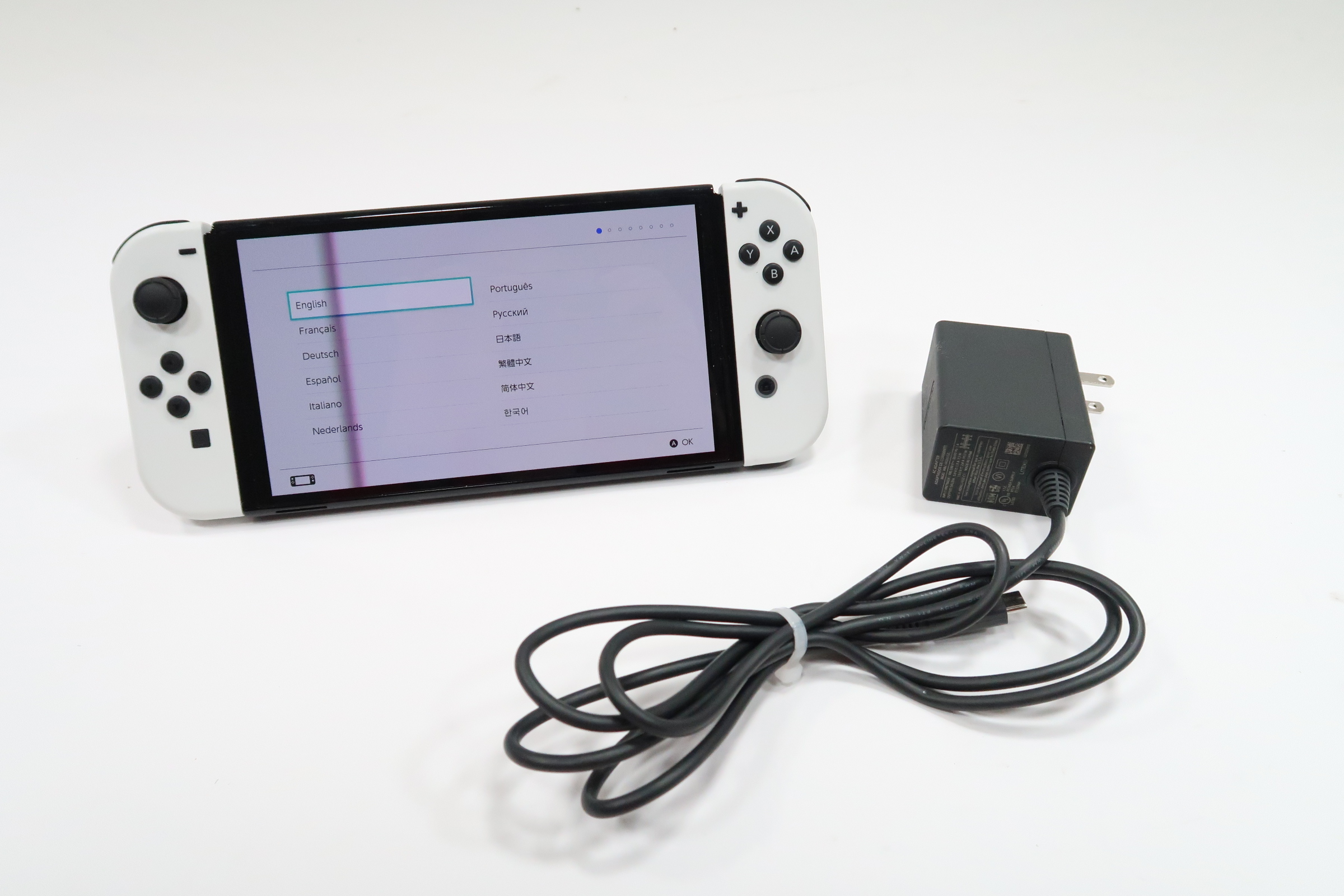 Nintendo HEG-001 Switch OLED Handheld Touchscreen Video Game Console 2926