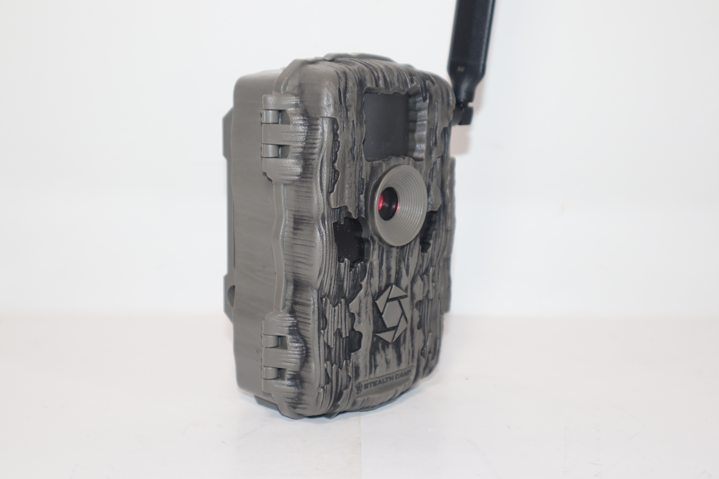 Stealth Cam Fusion X STC-FATWX V2 Gray Bark 26MP Trail Camera