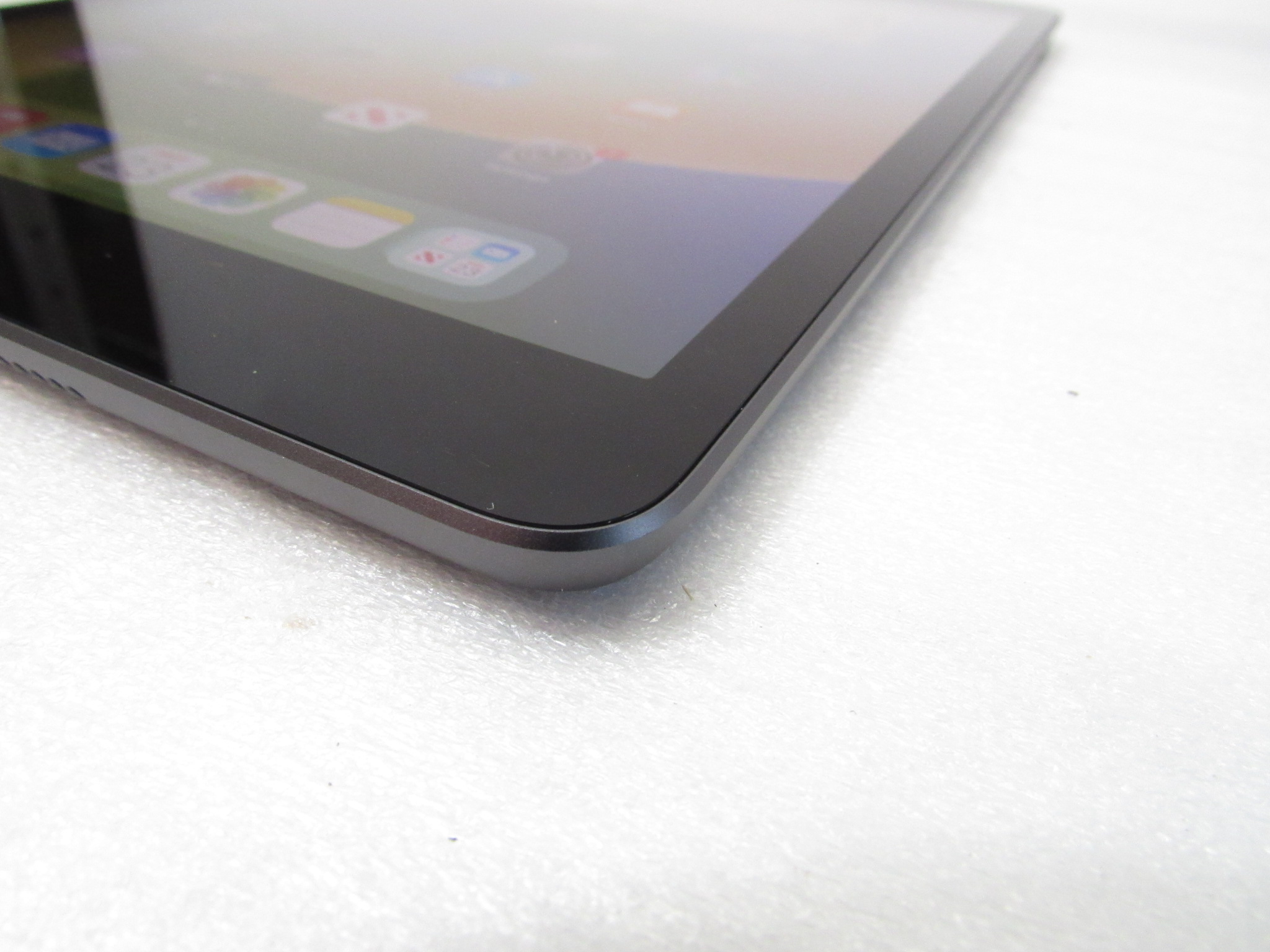 Apple iPad MK2K3LL/A A2602 10.2" 9th Gen Wi-Fi 64GB Storage Tablet