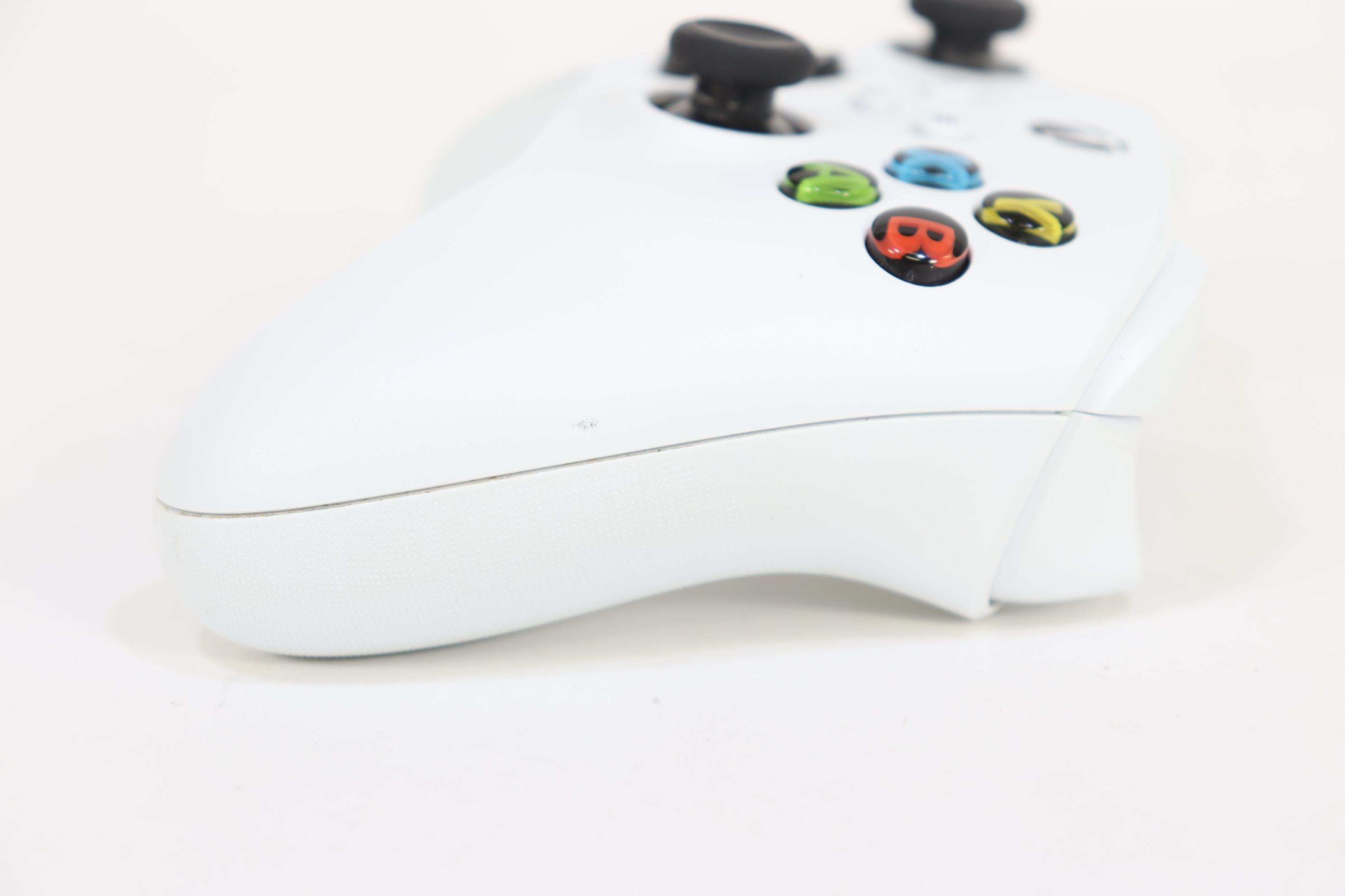 Microsoft Xbox Controller 1914 Bluetooth Hybrid D-pad Button Mapping ...