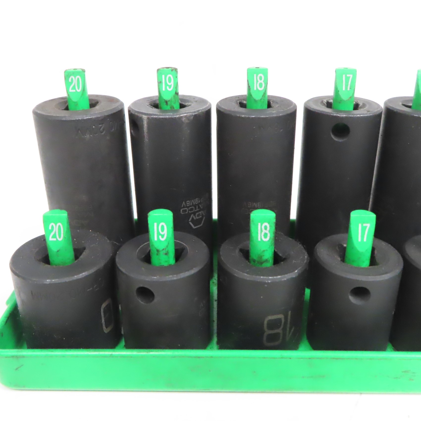 Matco Tools BDP20M6V 28-Piece 3/8" Drive Metric Standard/Deep Socket Set